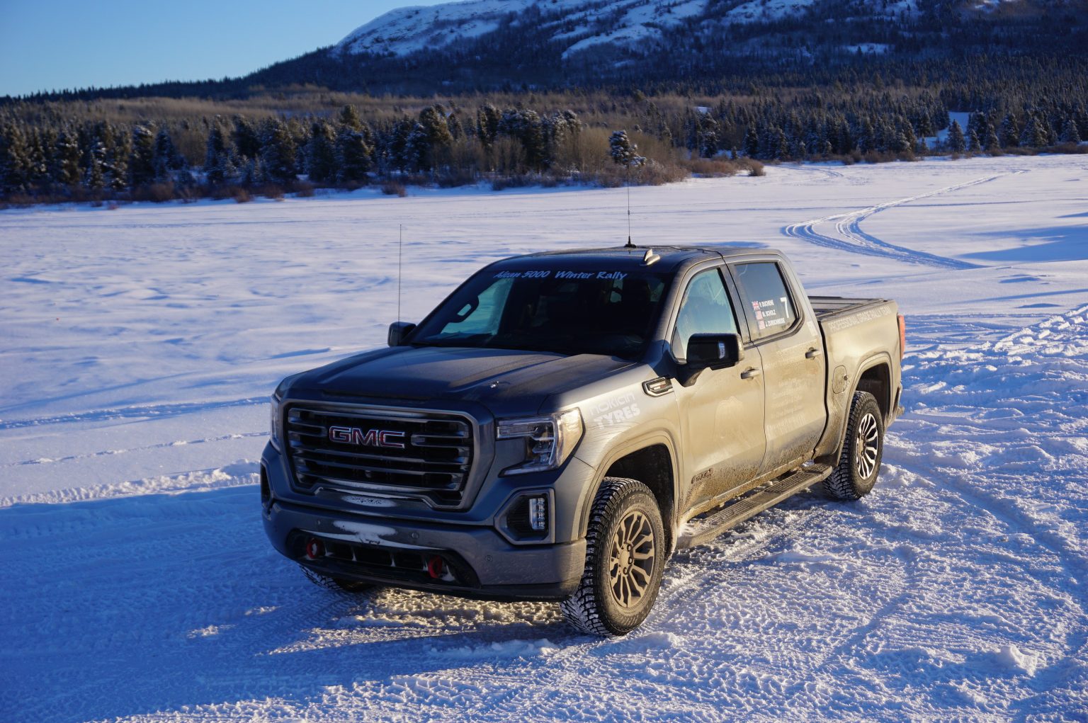 Tackling the bitterly cold and ultra-challenging Alcan 5000 Winter ...