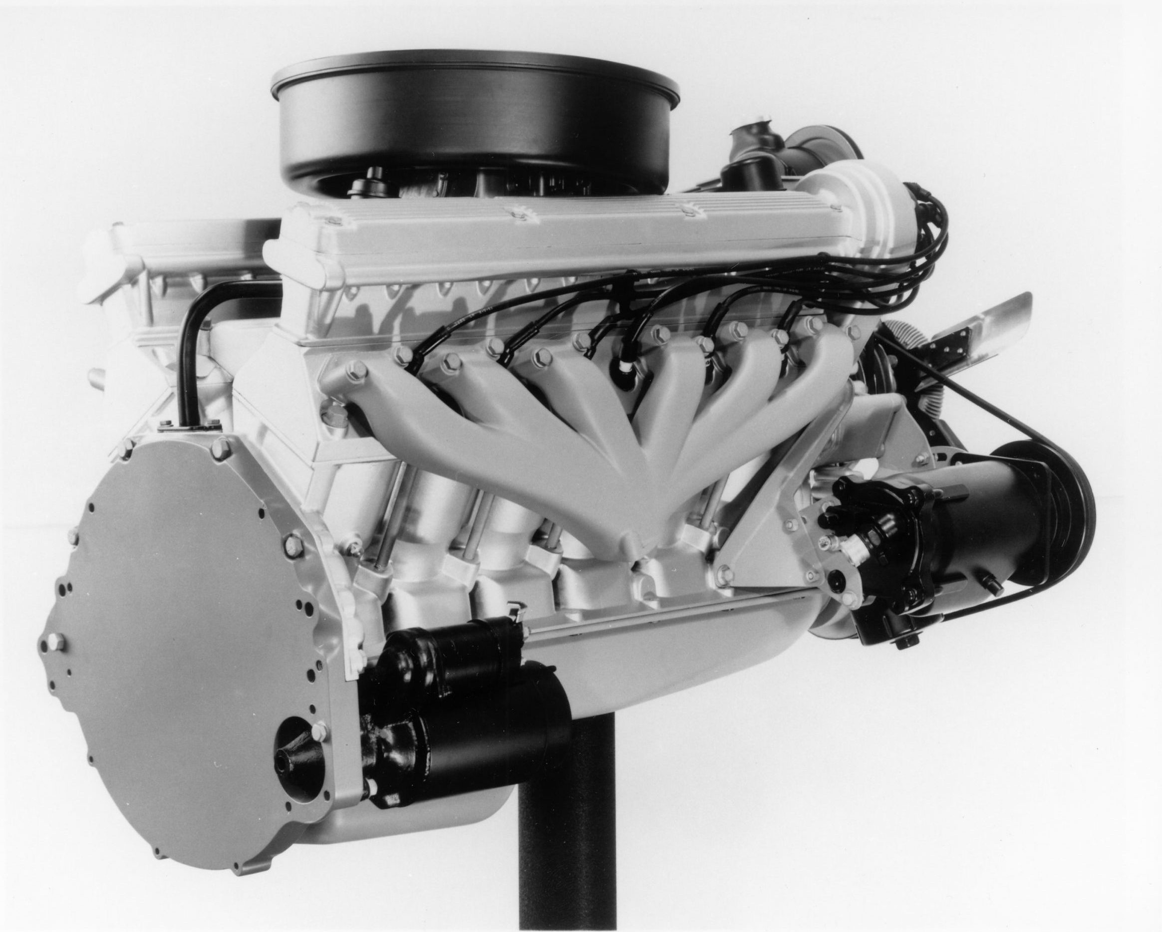 Why GM’s V-12 “Engine of the Future” never made it to production ...