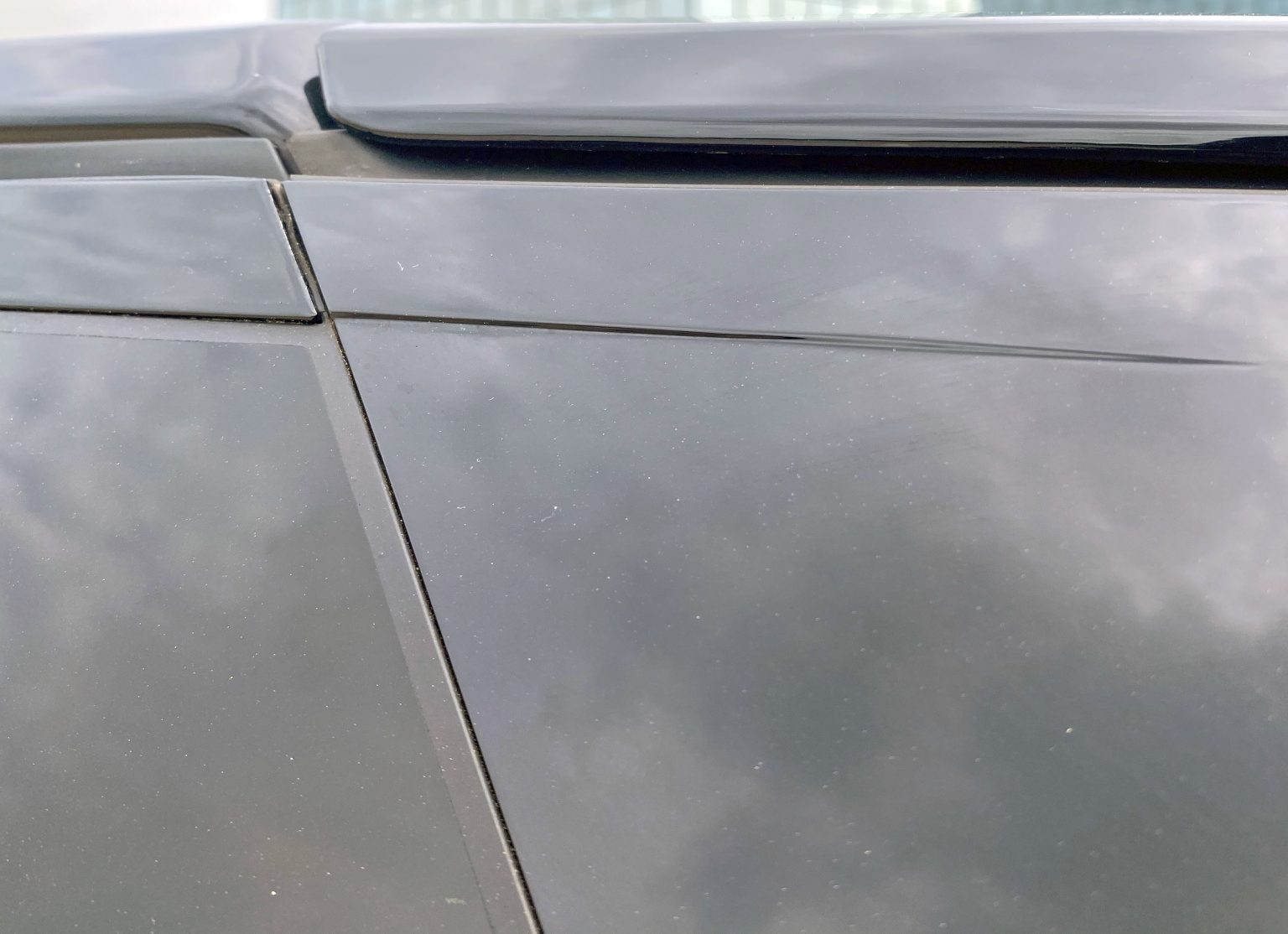 Vellum Venom: 2017 Range Rover Autobiography | Hagerty Media