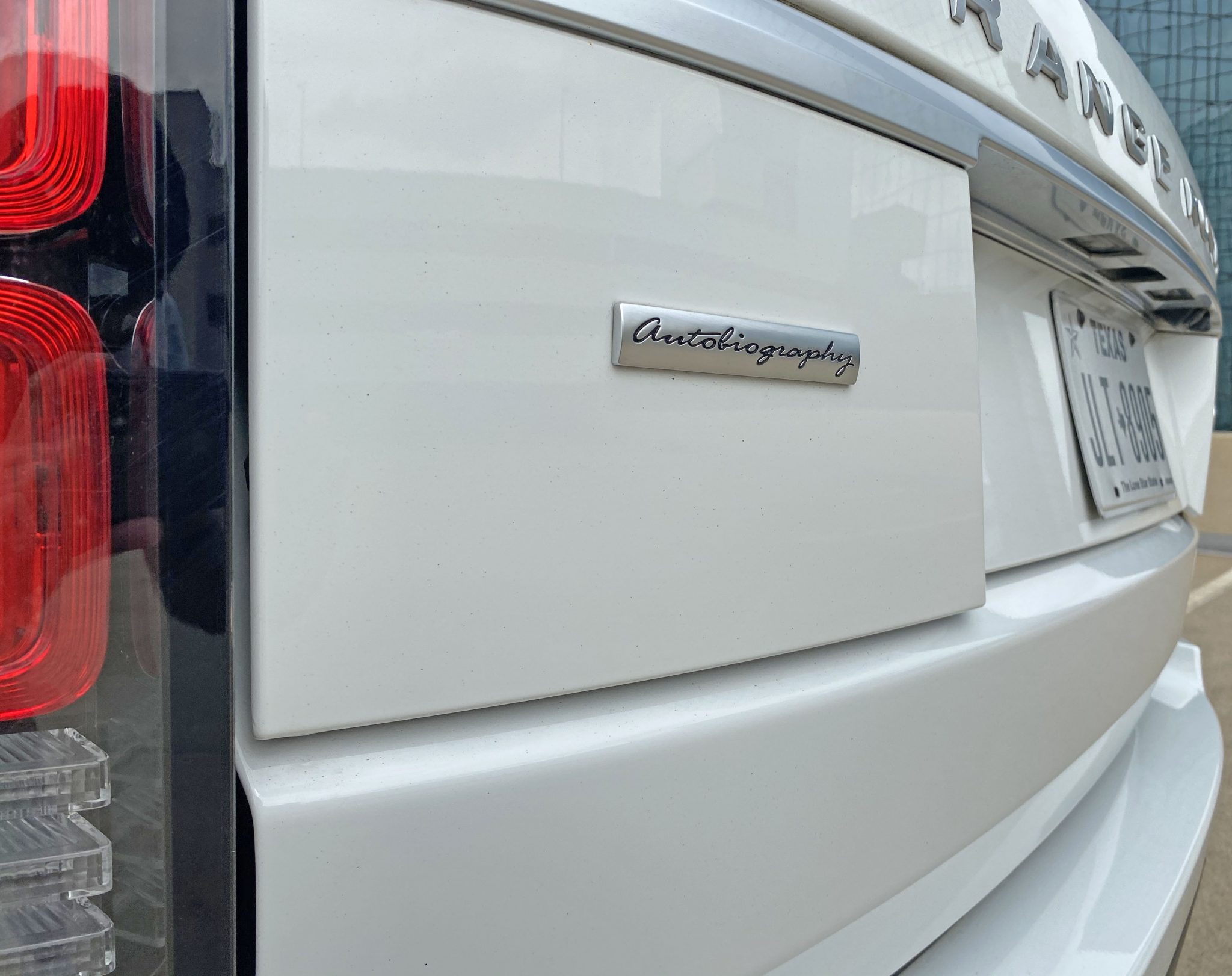 Vellum Venom: 2017 Range Rover Autobiography | Hagerty Media