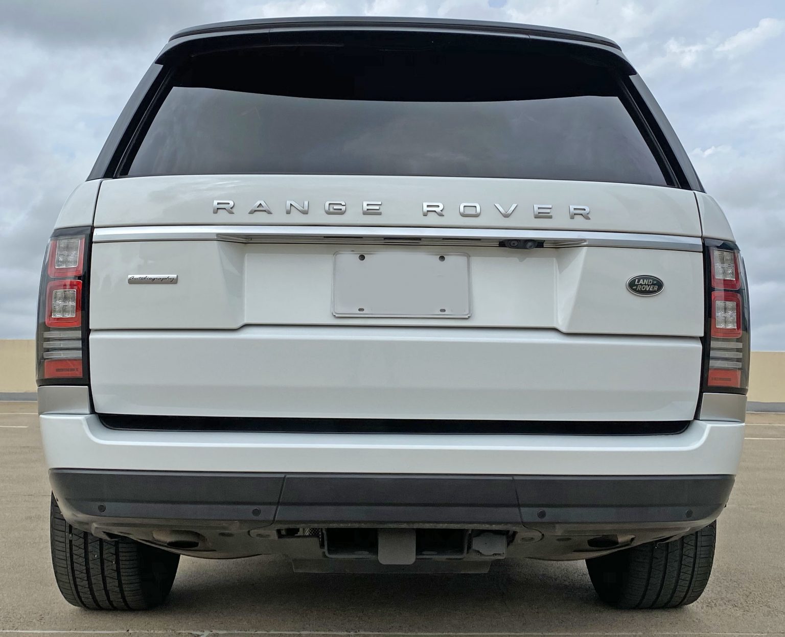 Vellum Venom: 2017 Range Rover Autobiography | Hagerty Media