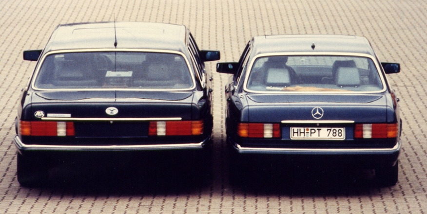 Blessed by the sight of two Mercedes-Benz 1000 SEC Gullwing Coupes ...