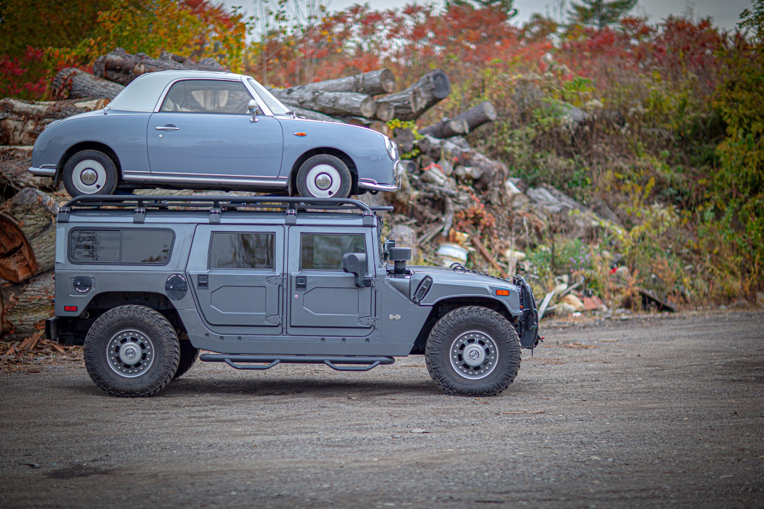 With a one-ton roof rack, your Hummer can tote around this adorable ...