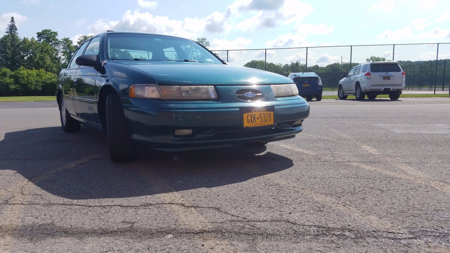 Ford's 1989–95 Taurus SHO is a four-figure hot rod with a Japanese ...