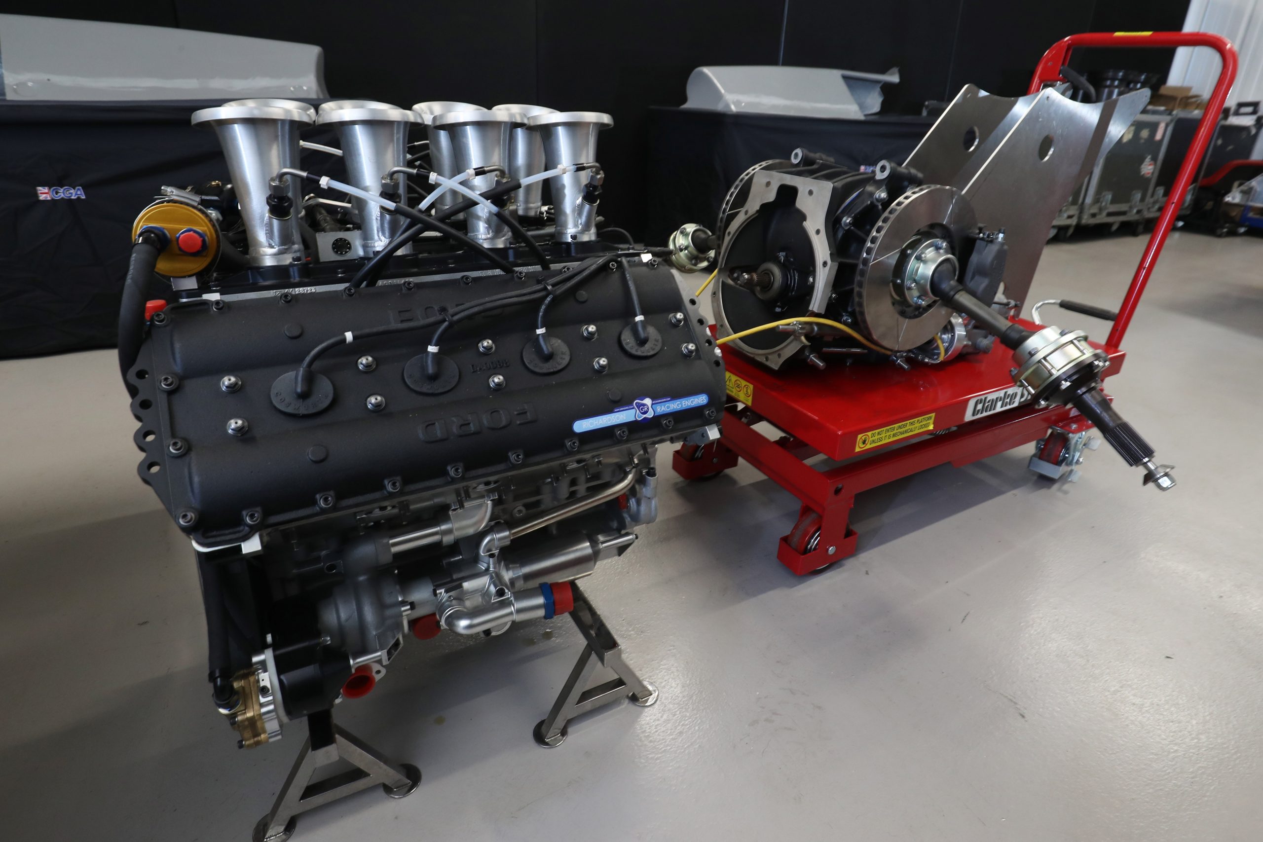 This Tyrrell P34 continuation is the six-wheel freak show reborn ...