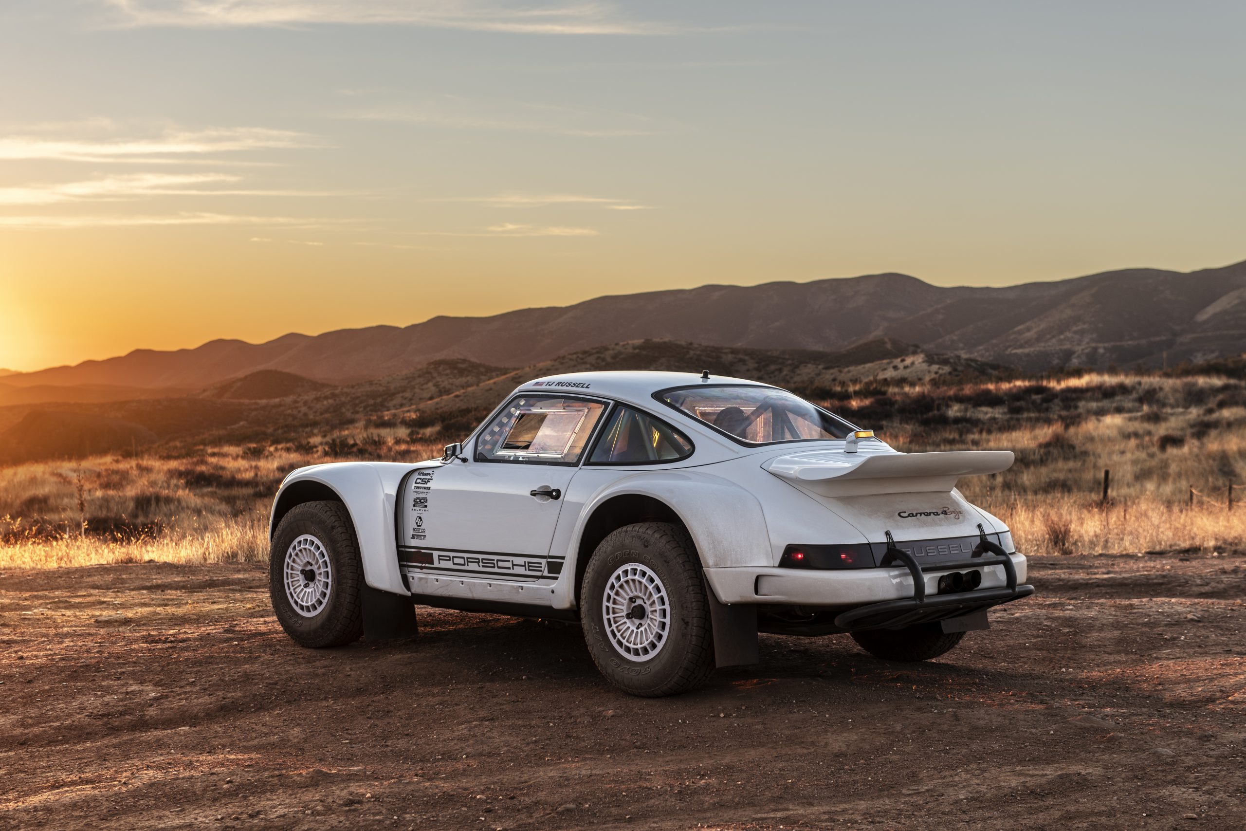 Porsche 911 "safari" conversions are rooted in a dirt-slinging rally ...