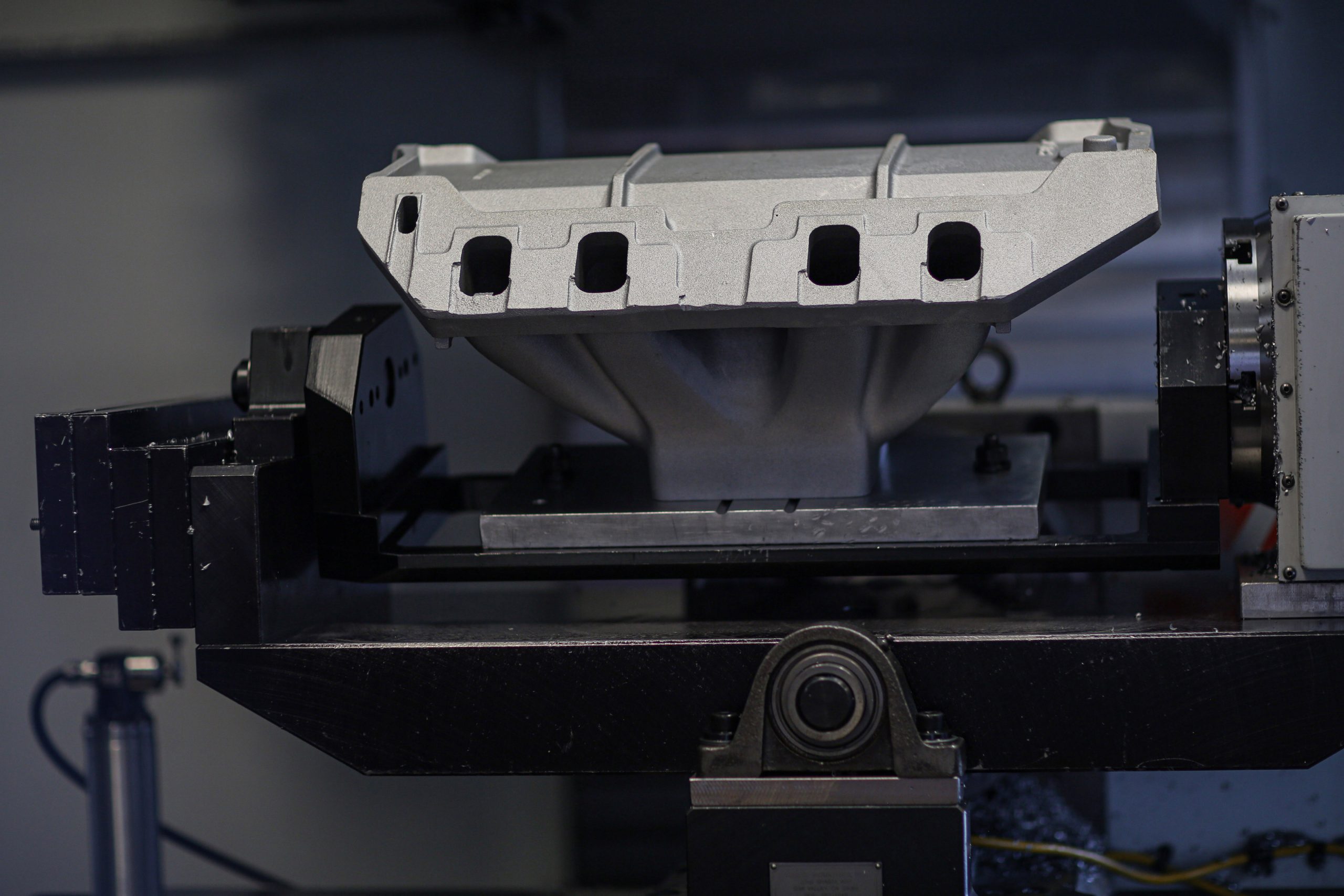 How Edelbrock makes its signature aluminum intake manifolds | Hagerty Media