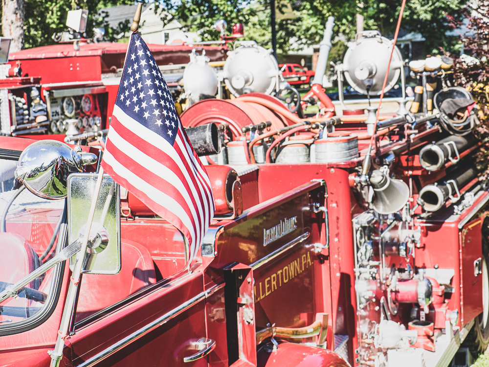 This fleet of fully functional vintage firetrucks is ready for ...