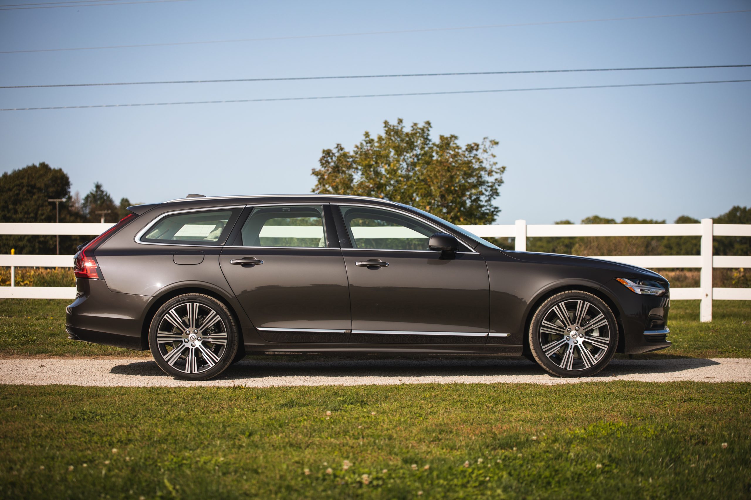 Review: 2021 Volvo V90 T6 AWD Inscription | Hagerty Media