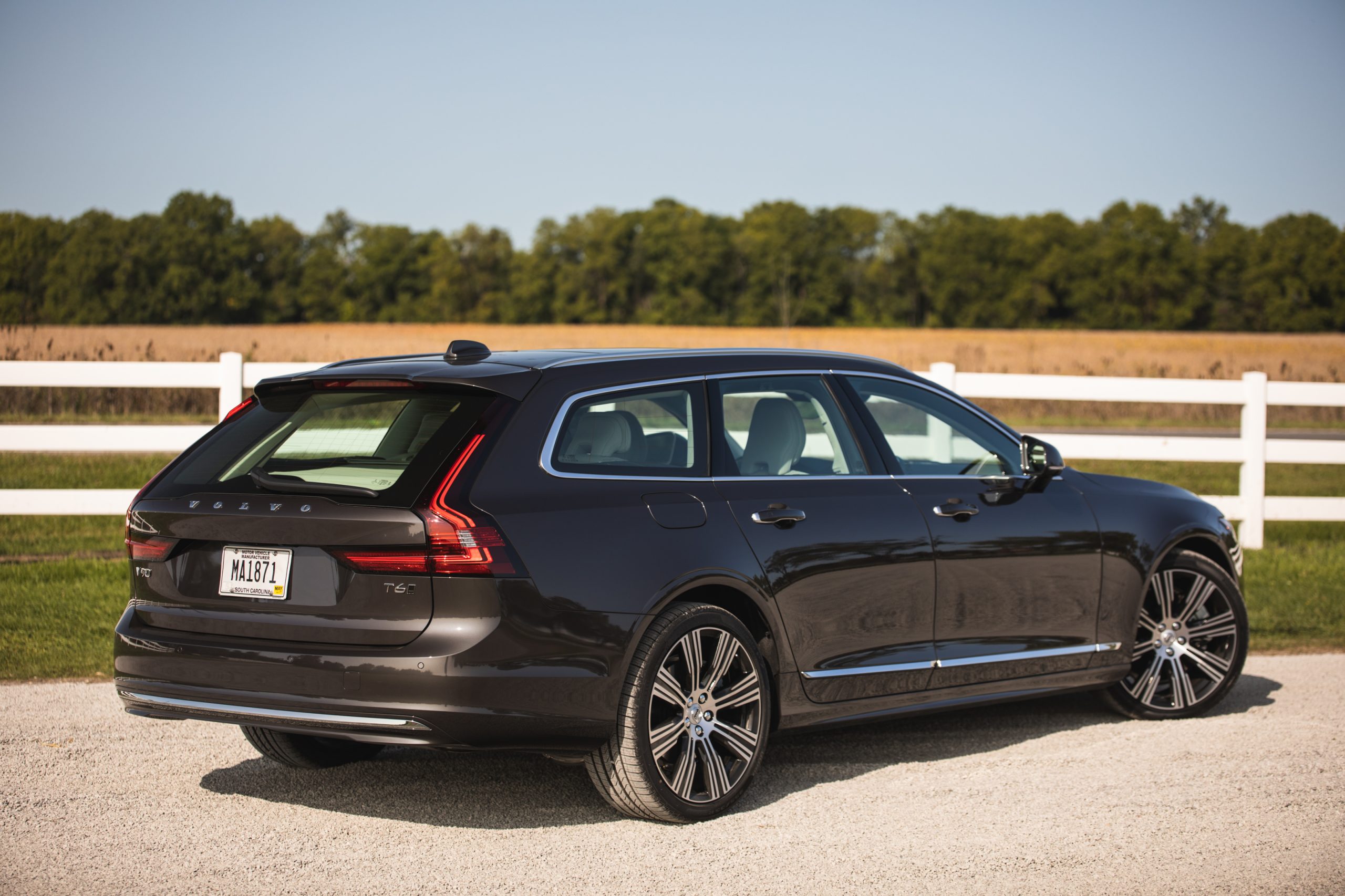 Review: 2021 Volvo V90 T6 AWD Inscription | Hagerty Media