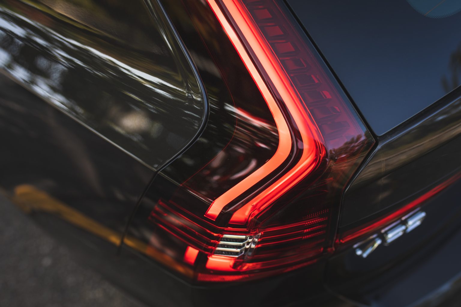 Review: 2021 Volvo V90 T6 AWD Inscription | Hagerty Media