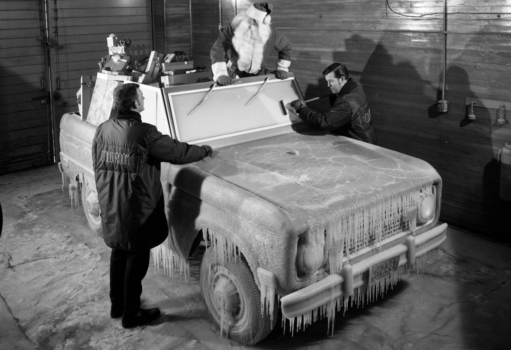 Reindeer or Bronco? Ford discovers, and recreates, 52-year-old Santa ...