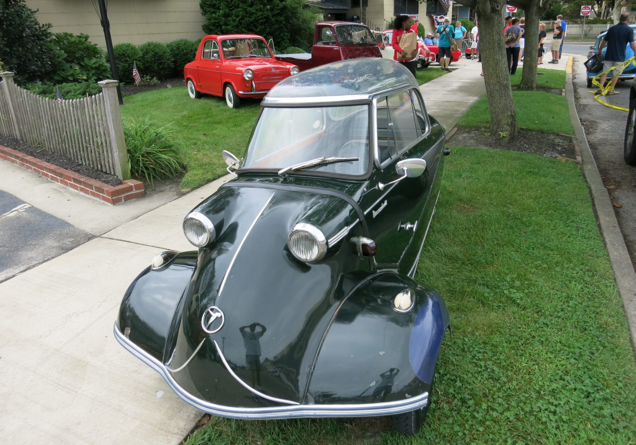 New "bubble car" club celebrates those diminutive rides of the 1950s ...