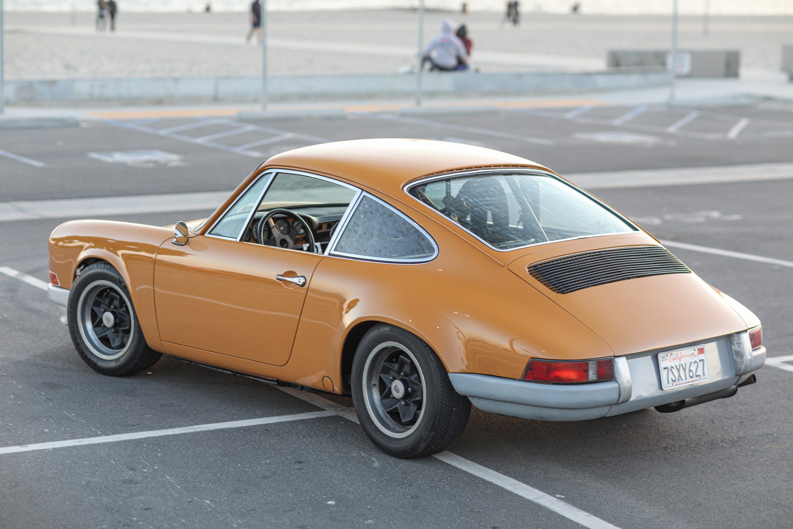 Watch this 911 basketcase get resurrected in a home garage | Hagerty Media