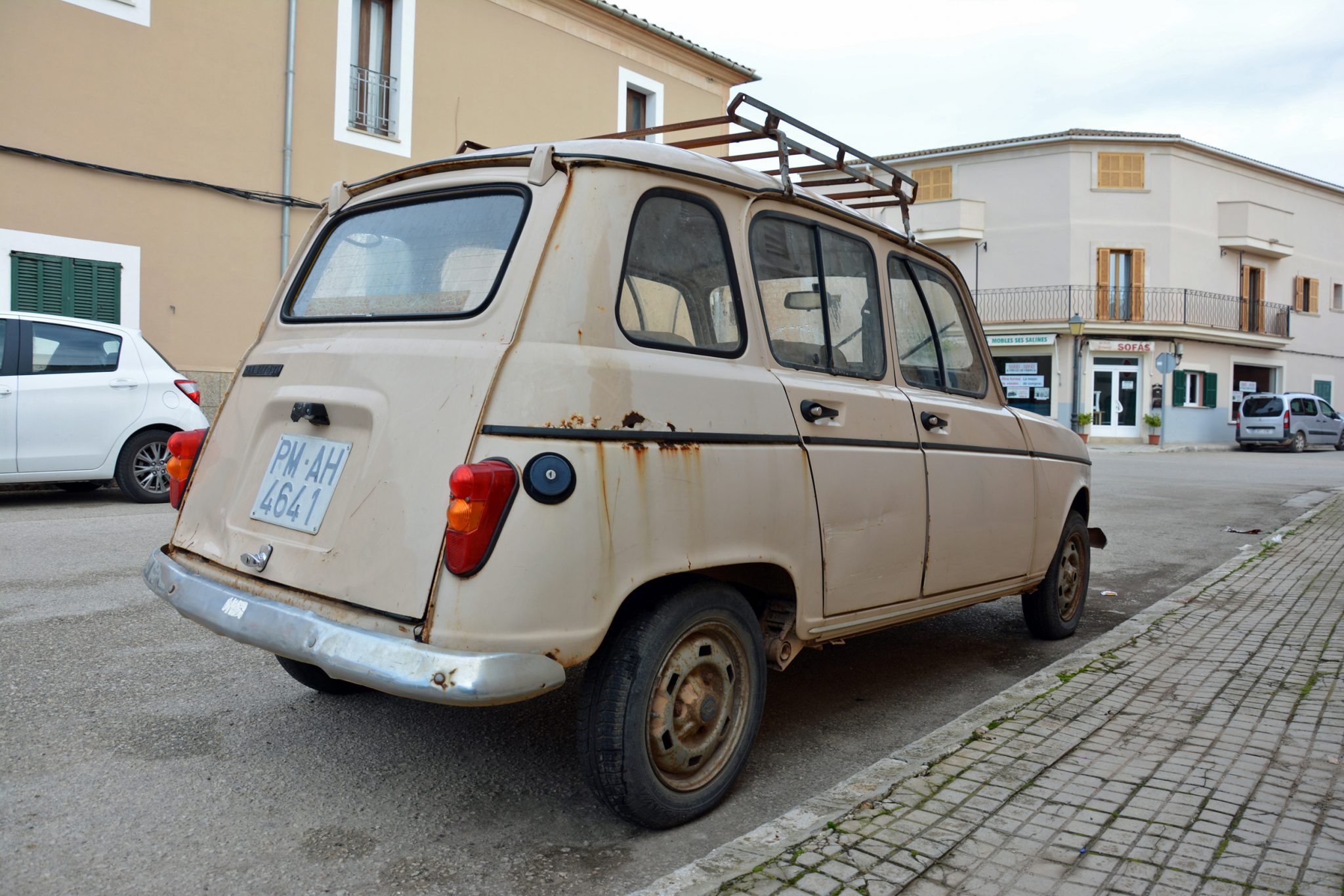 60 years of the Renault 4