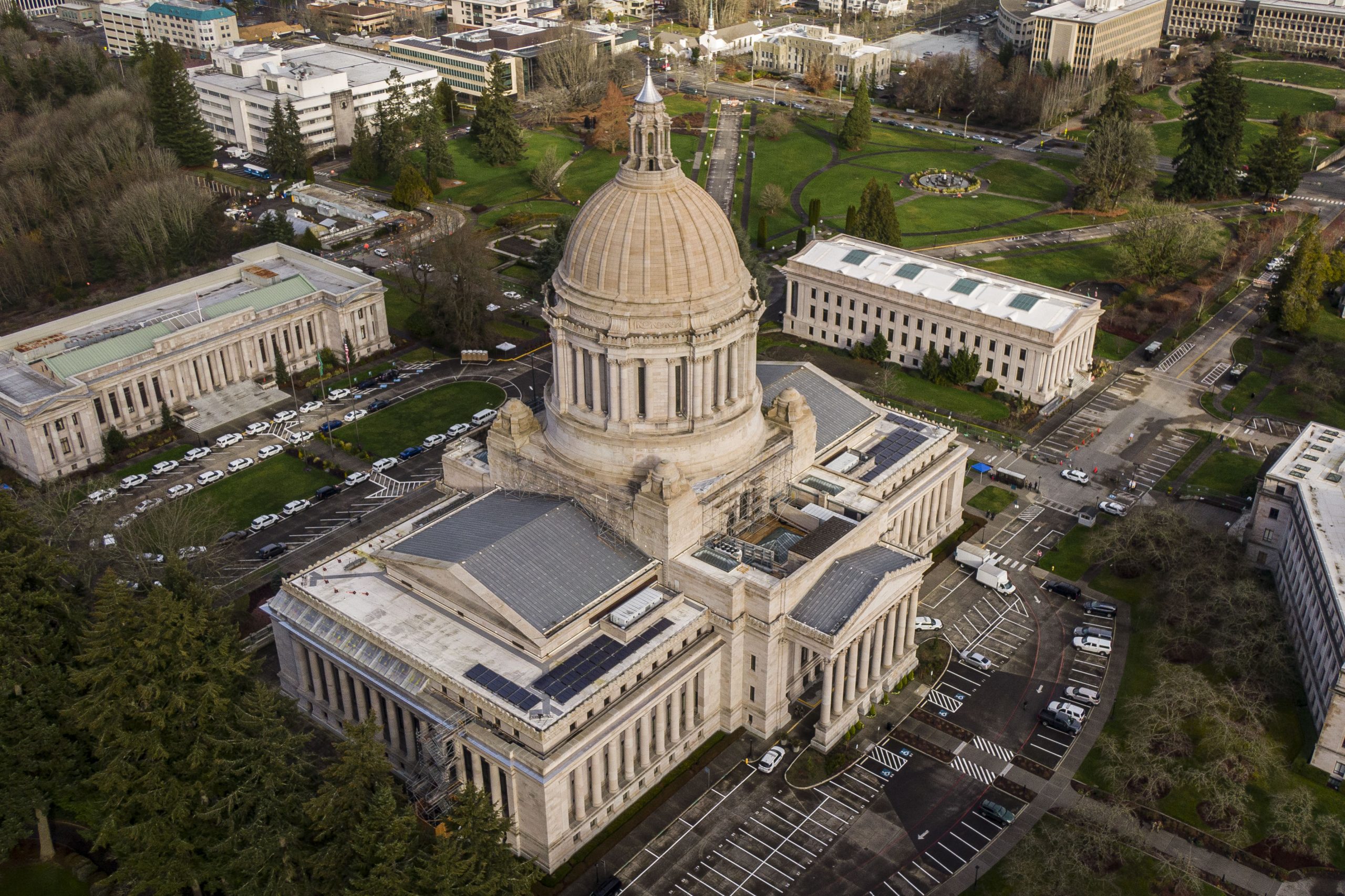 Washington state passes bill to halt new gasoline-powered vehicle sales ...