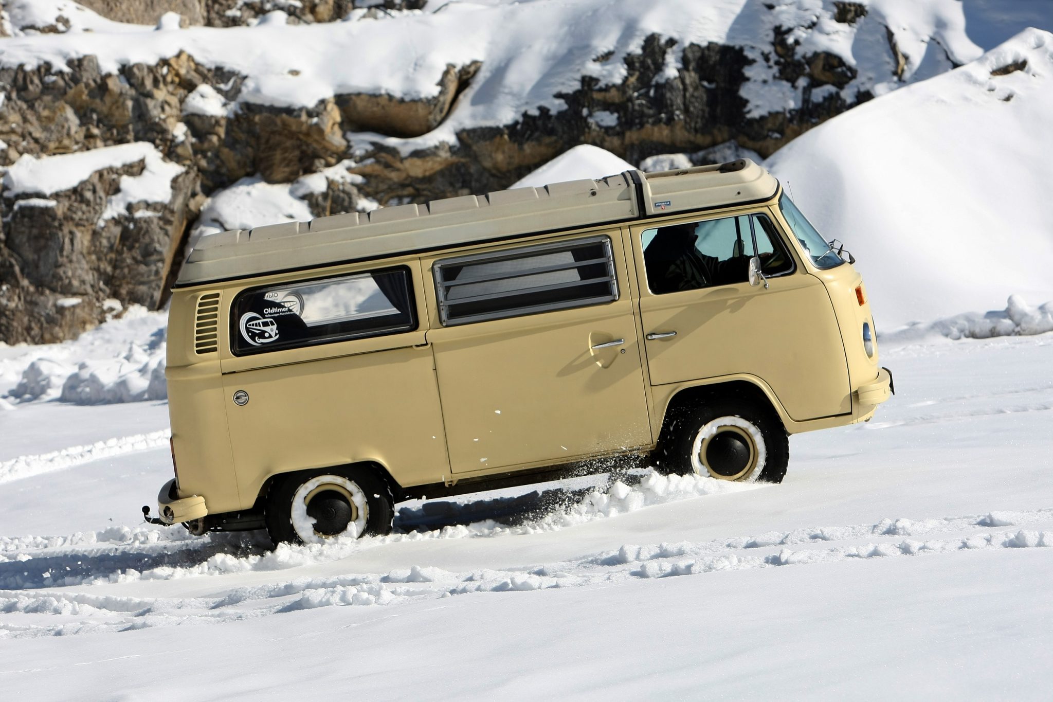 Volkswagen's forbidden 4x4 Bus was developed to tame the dunes ...