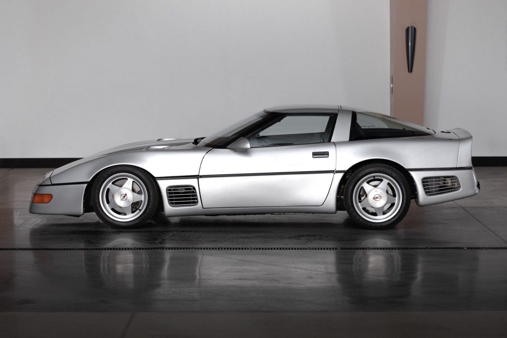 Sledgehammer: When Callaway Built a 255-mph C4 Corvette, the World Took ...