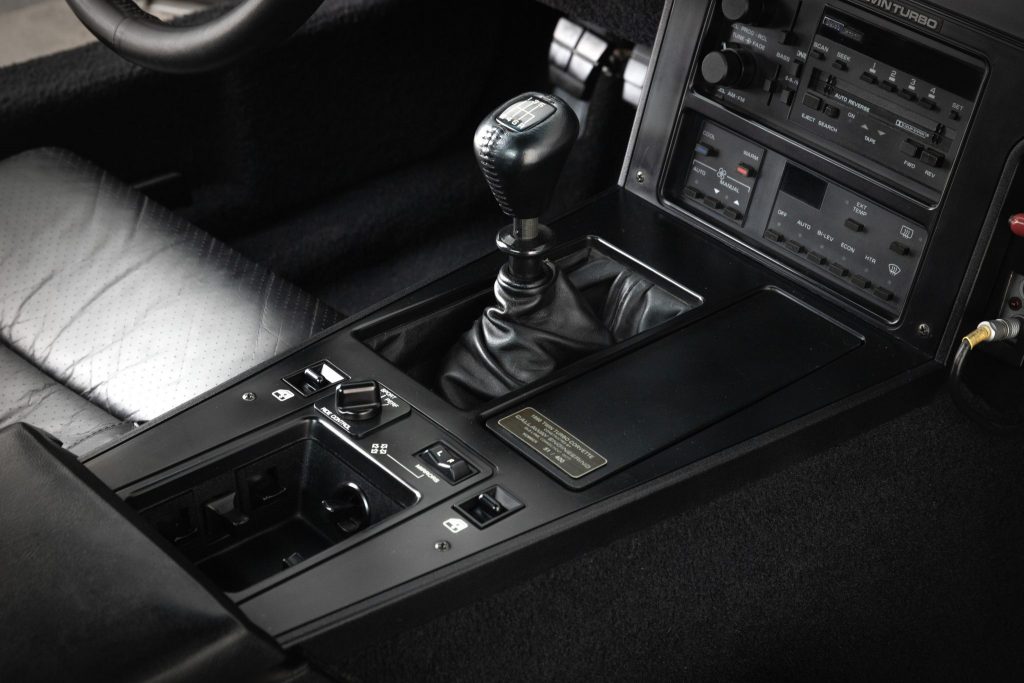 Sledgehammer: When Callaway Built a 255-mph C4 Corvette, the World Took ...