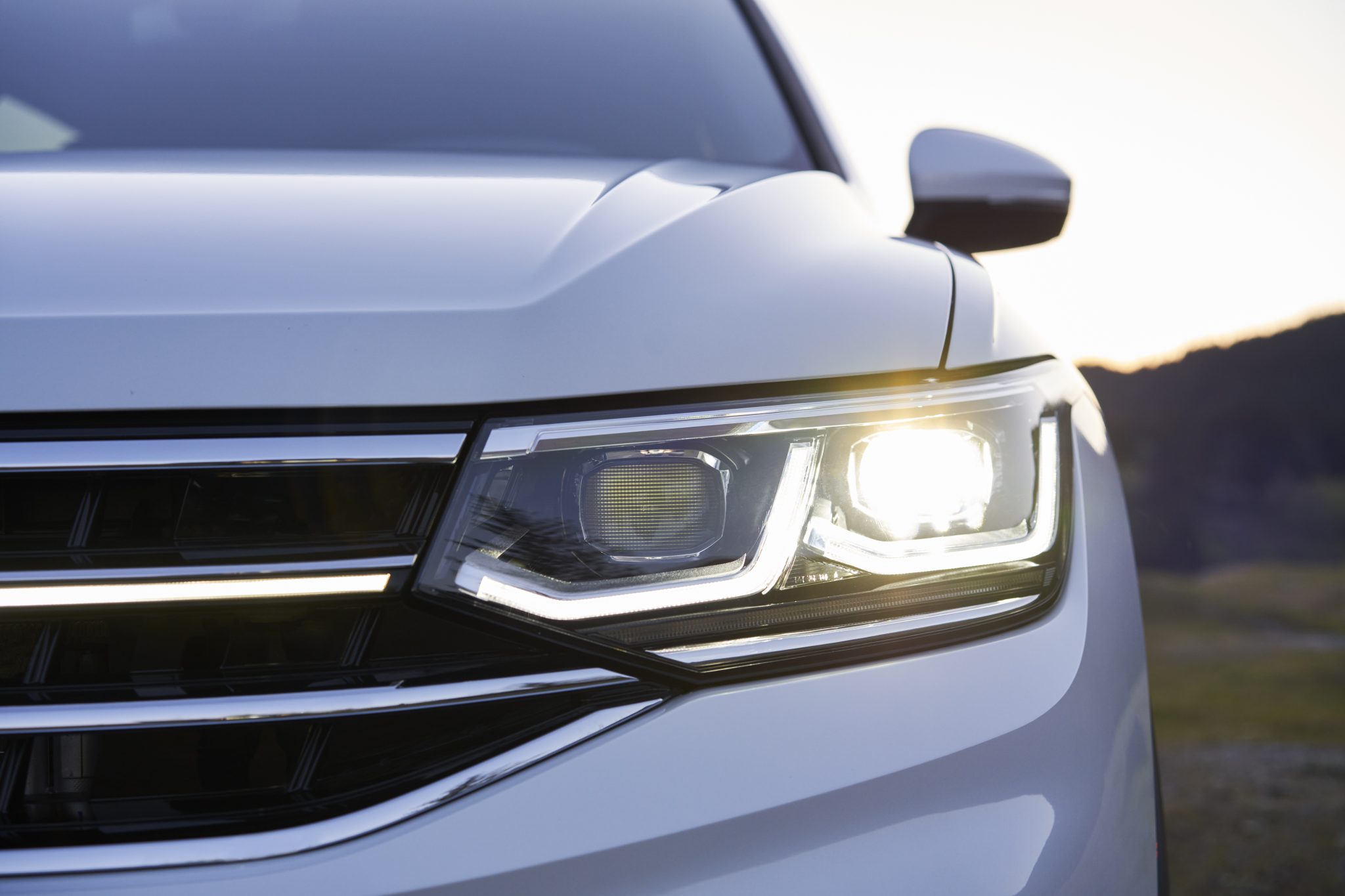 Tweaked 2022 VW Tiguan gets brighter-eyed and more luxurious | Hagerty ...