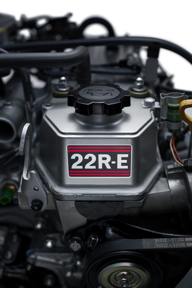 Dissecting the Four-Cylinder Engines that Helped Toyota Dominate the ...