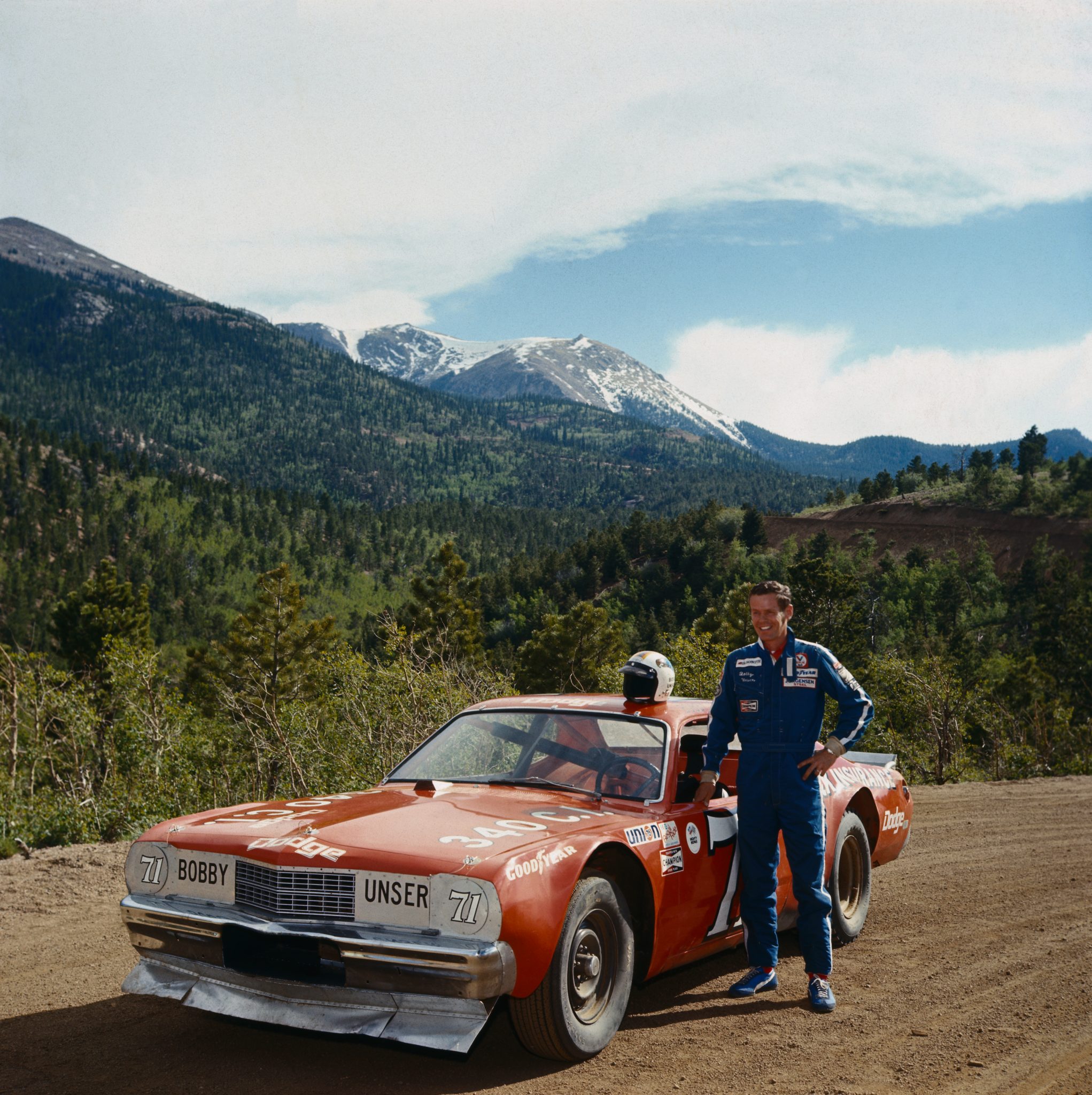 Bobby Unser, Indy and Pikes Peak racing legend, dies at 87 | Hagerty Media