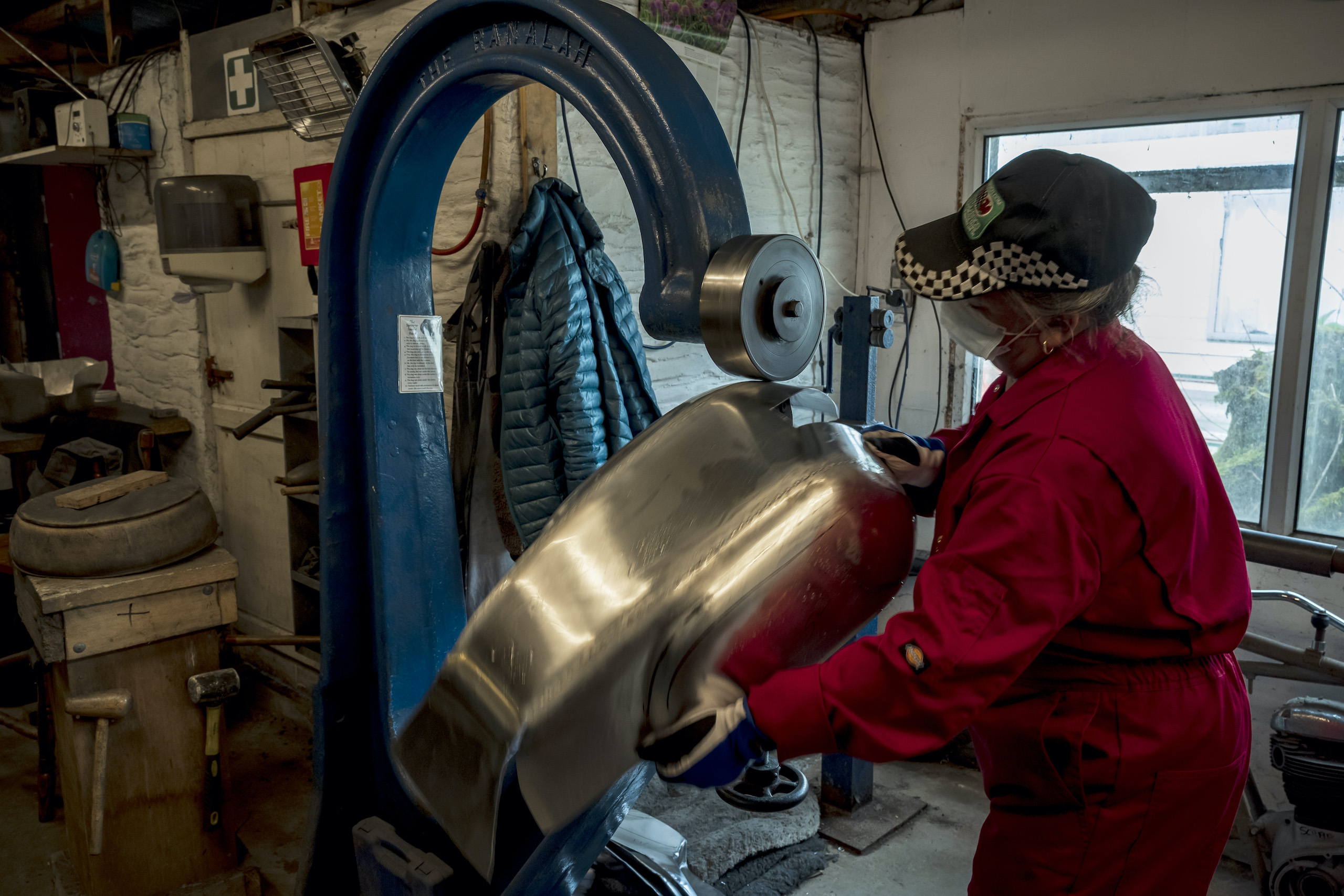 Tanked up: Learning to make aluminum fuel tanks with Tab Classics ...