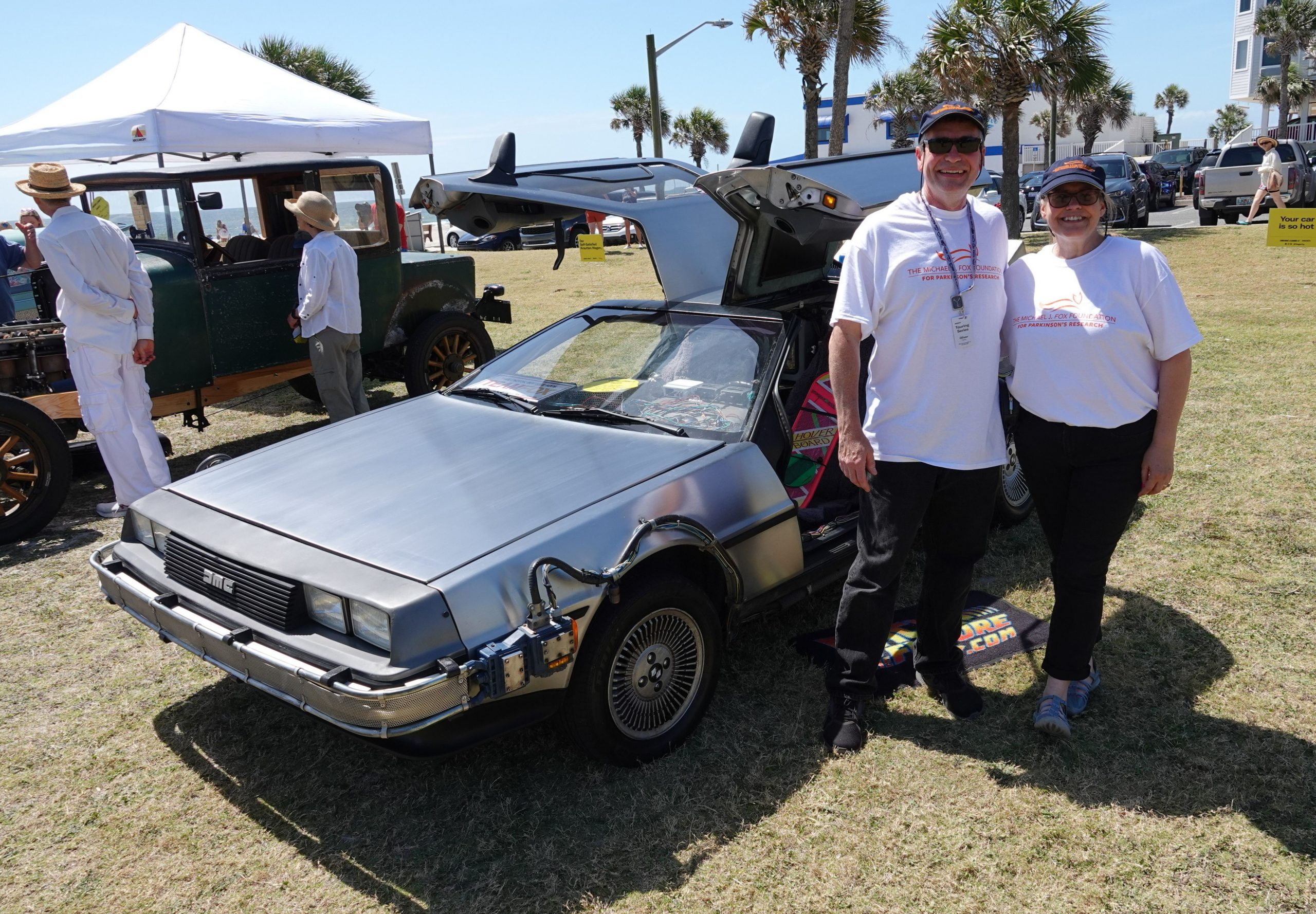This 827,000-mile DeLorean Time Machine replica is a star in its own ...