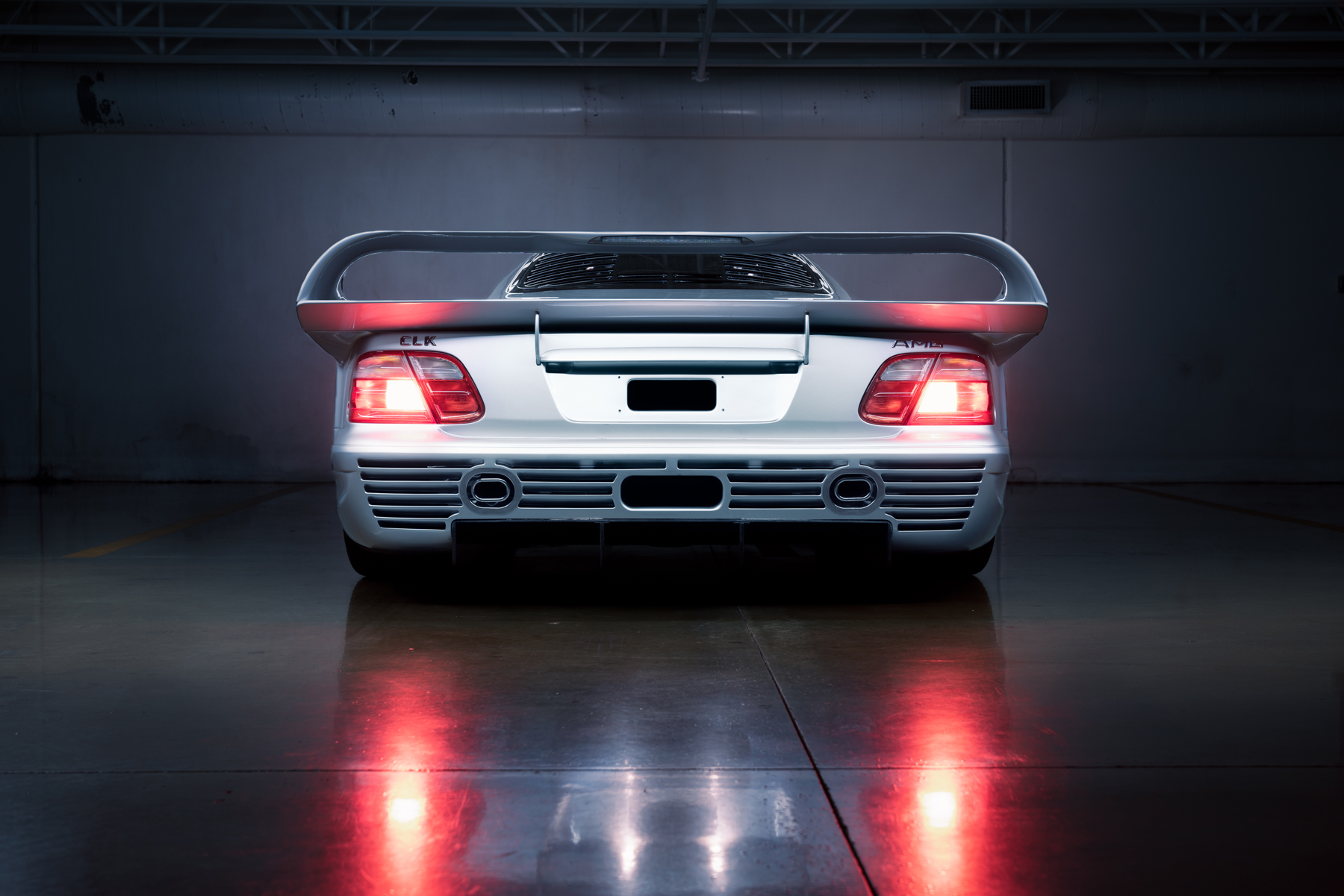 Mercedes-Benz’ CLK GTR Captures the Barely-Tamed Spirit of ’90s ...