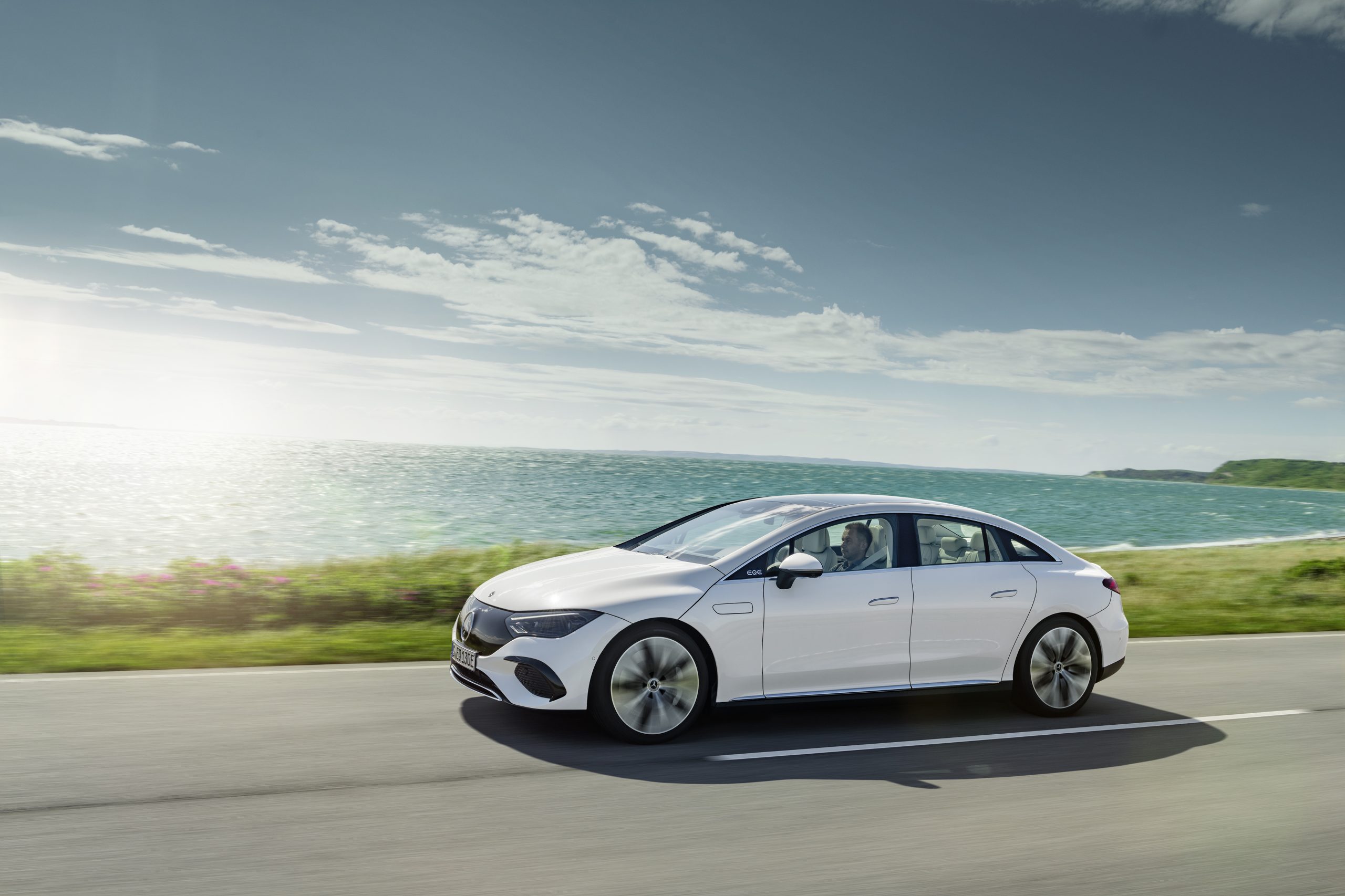 Mercedes-EQ EQE: CLS-sized EV with an E-Class mission - Hagerty Media