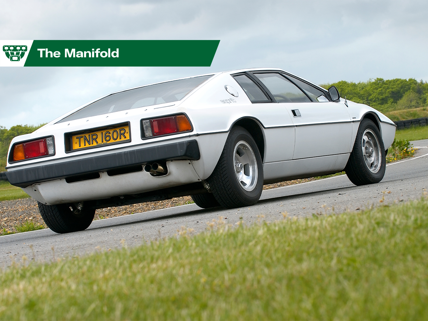 Lotus’ first EV restomod due in 2023, Bowler’s Defender dons 35s ...