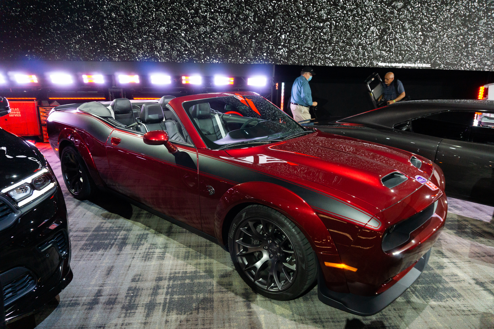 Droptop Challenger Hellcat, more 6.2-liter Durangos for Hemi's final ...