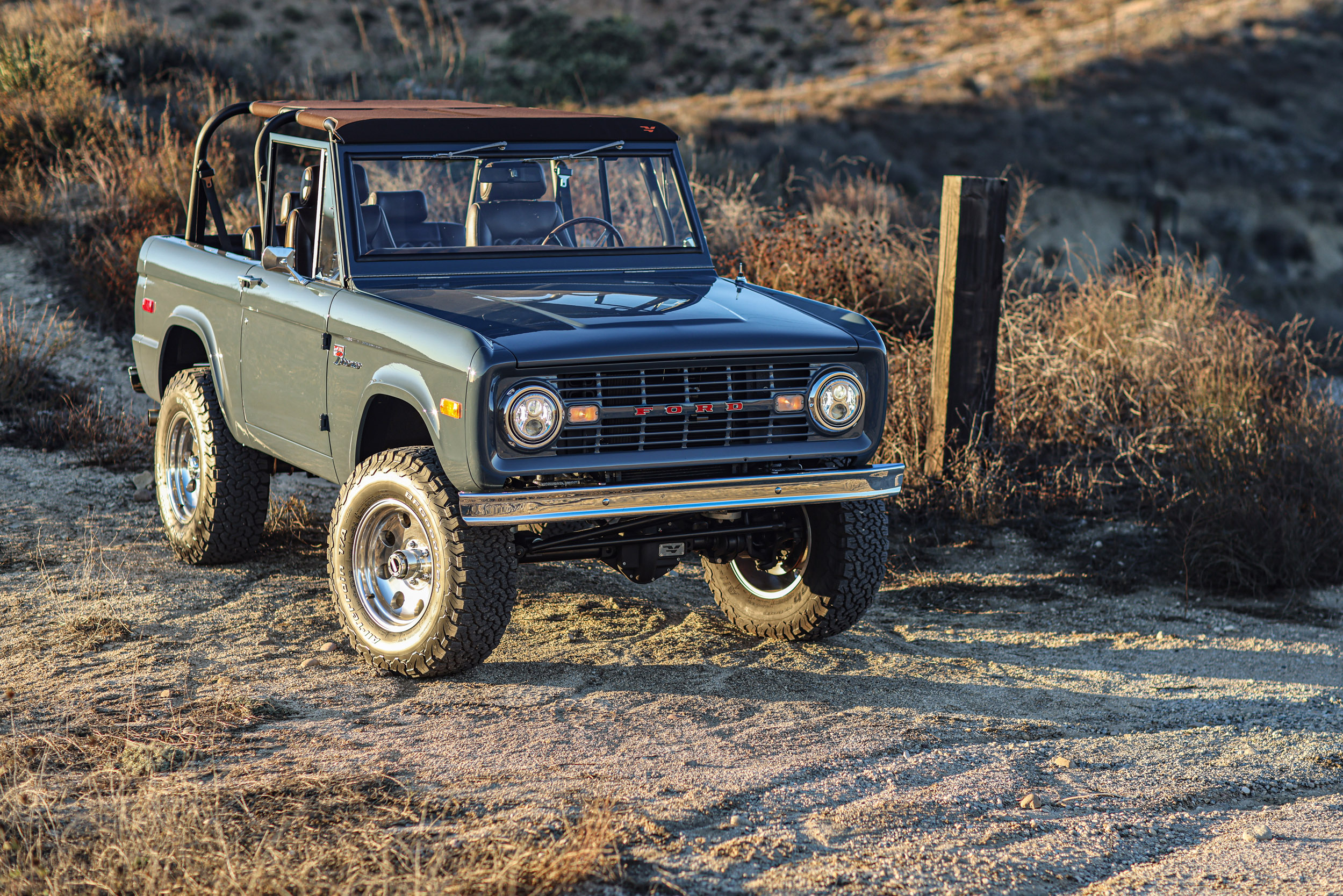 Velocity Modern Classics' modernized Bronco is still wild at heart ...