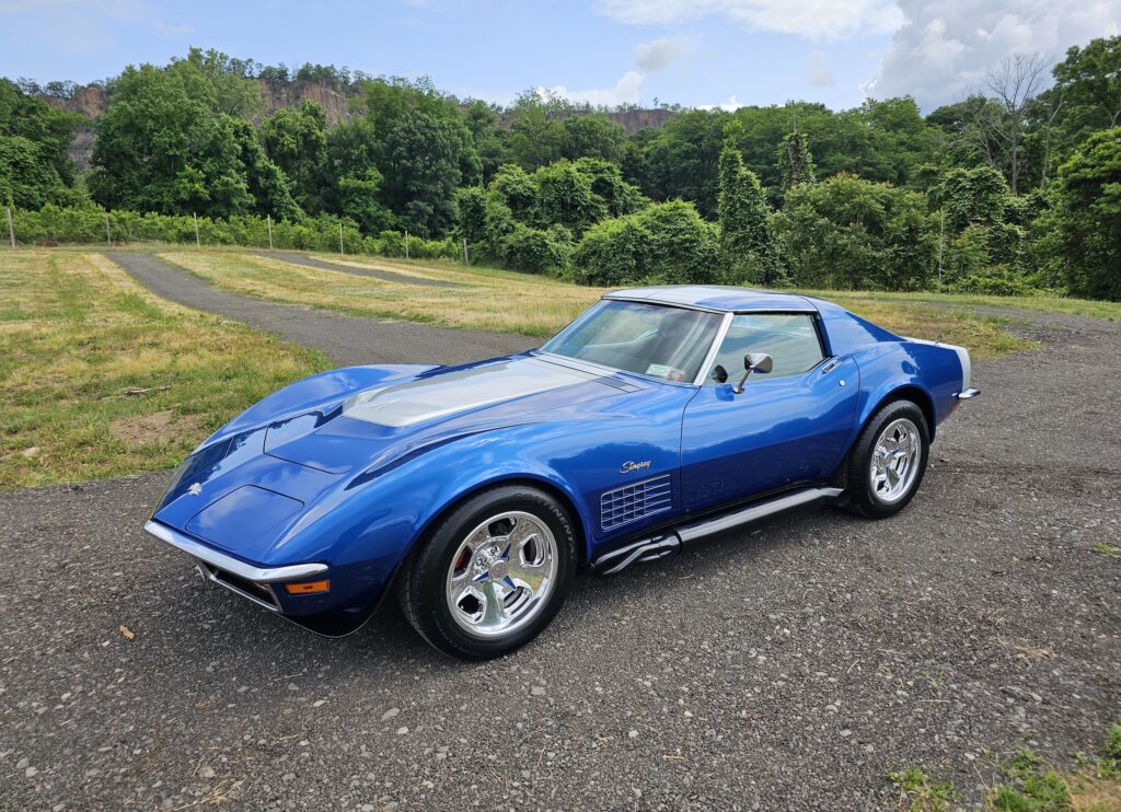 Corvette Stingray Blue