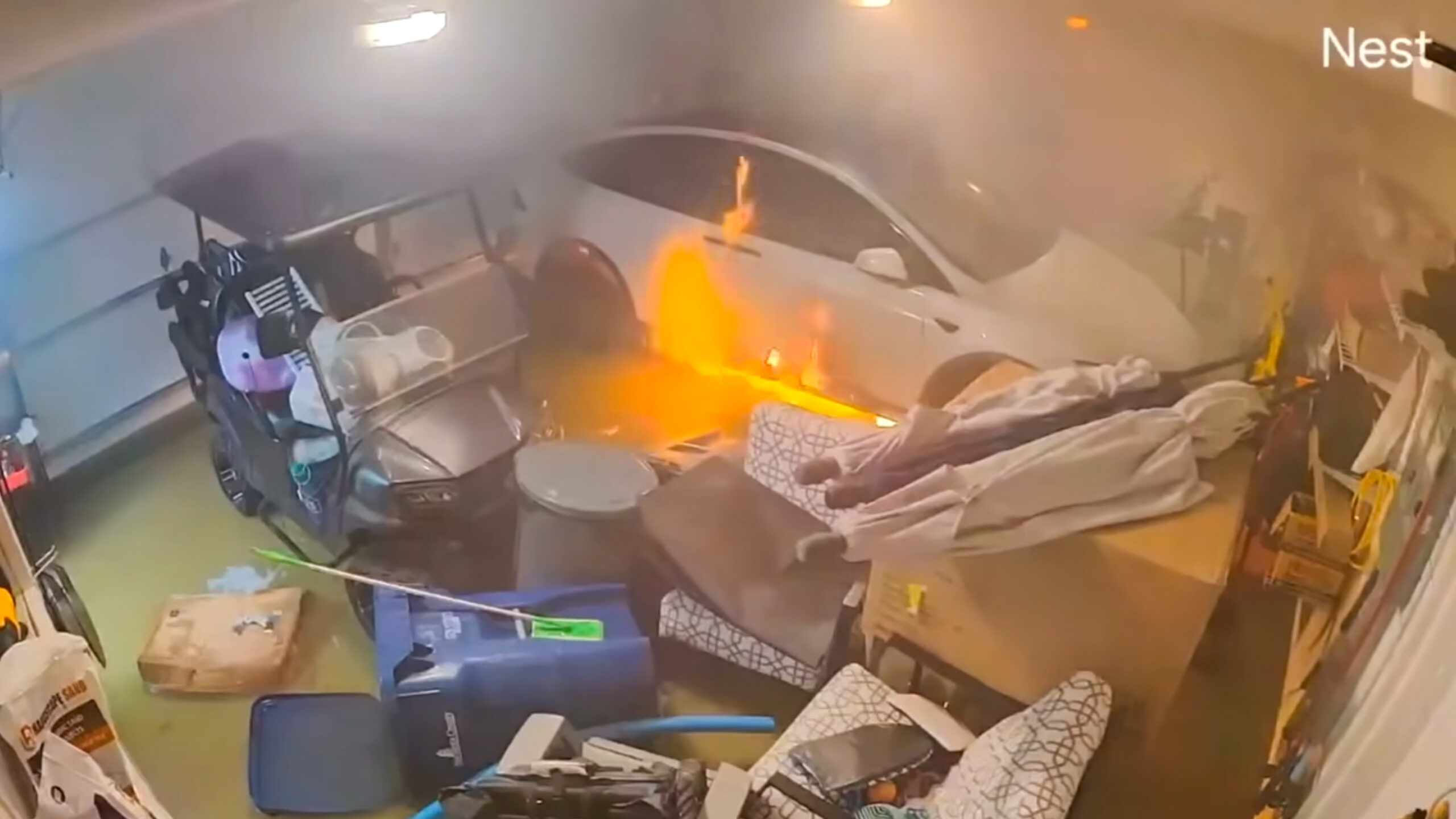 Hurricane Helene Fires: Salt Water and Lithium-Ion Batteries Still Don ...