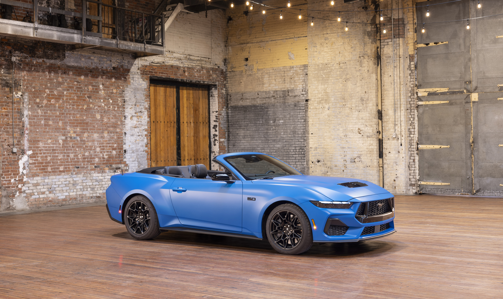 Ford Will Now Wrap Your New Mustang Convertible in Matte Clear Film ...