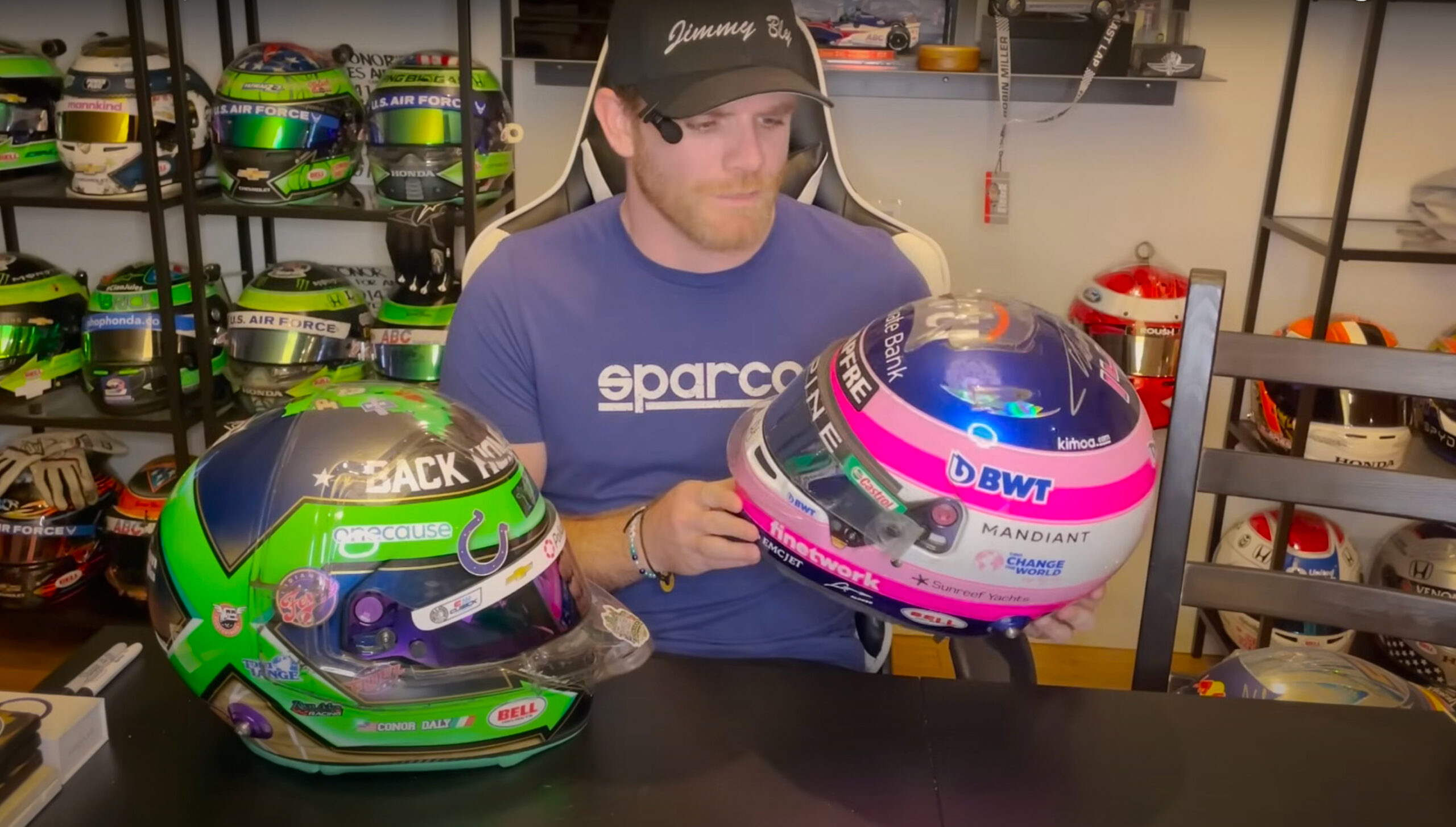 Conor Daly Shows the Differences Between F1 and IndyCar Helmets ...