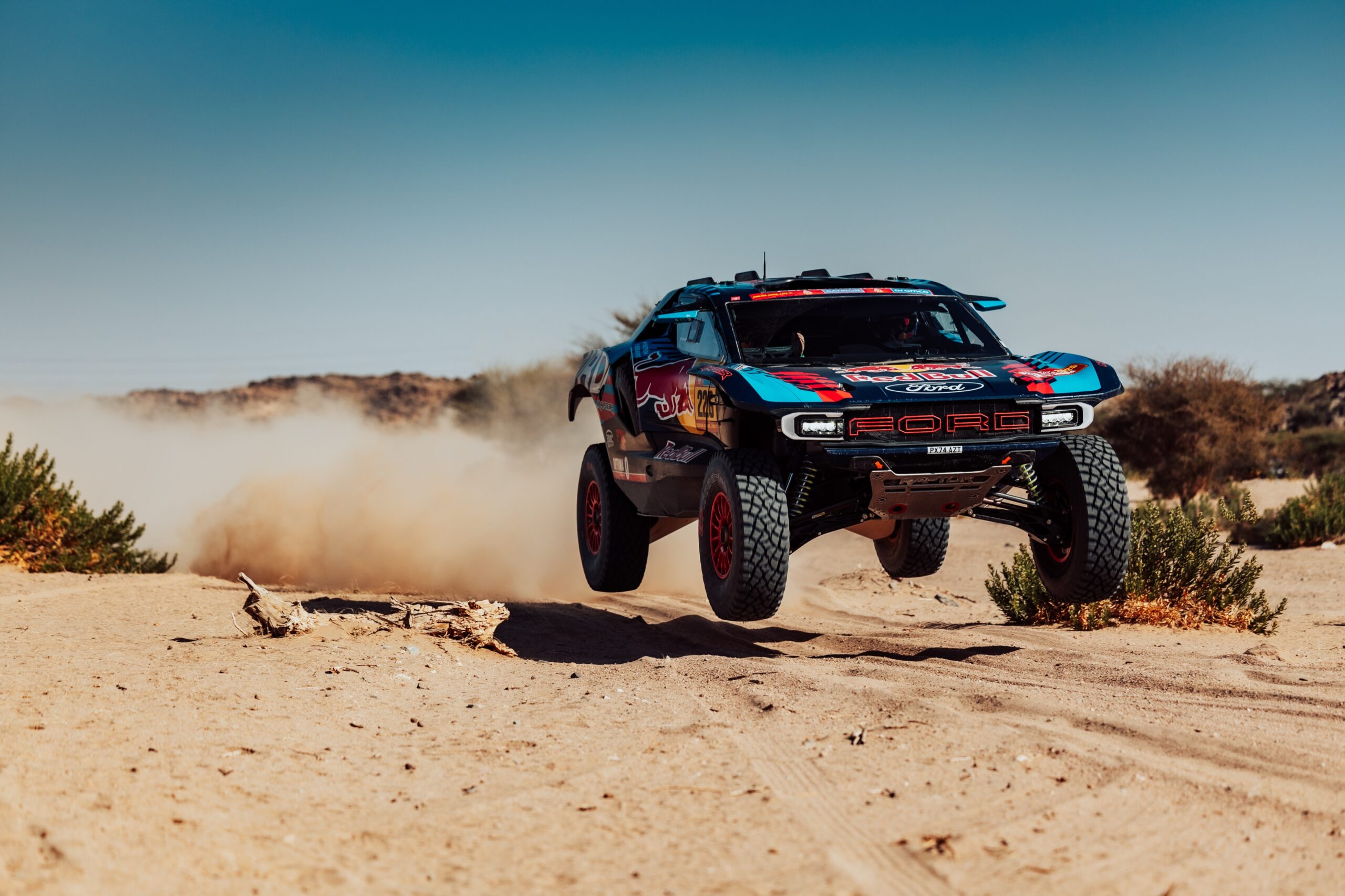Inside Ford's Attempt to Conquer Dakar with "The Ultimate Raptor ...