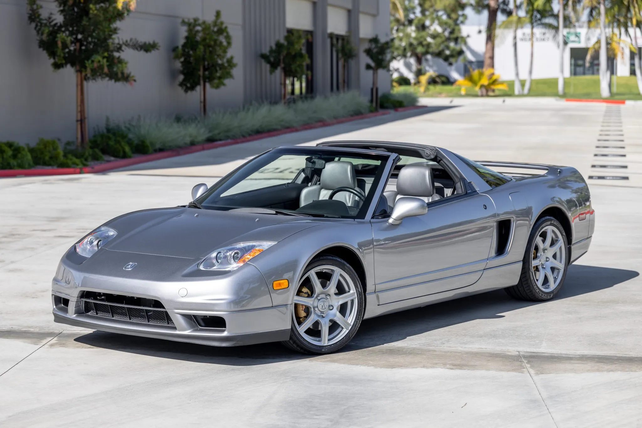 NSX-T Blows the Roof Off with Record $378K Sale - Hagerty Media