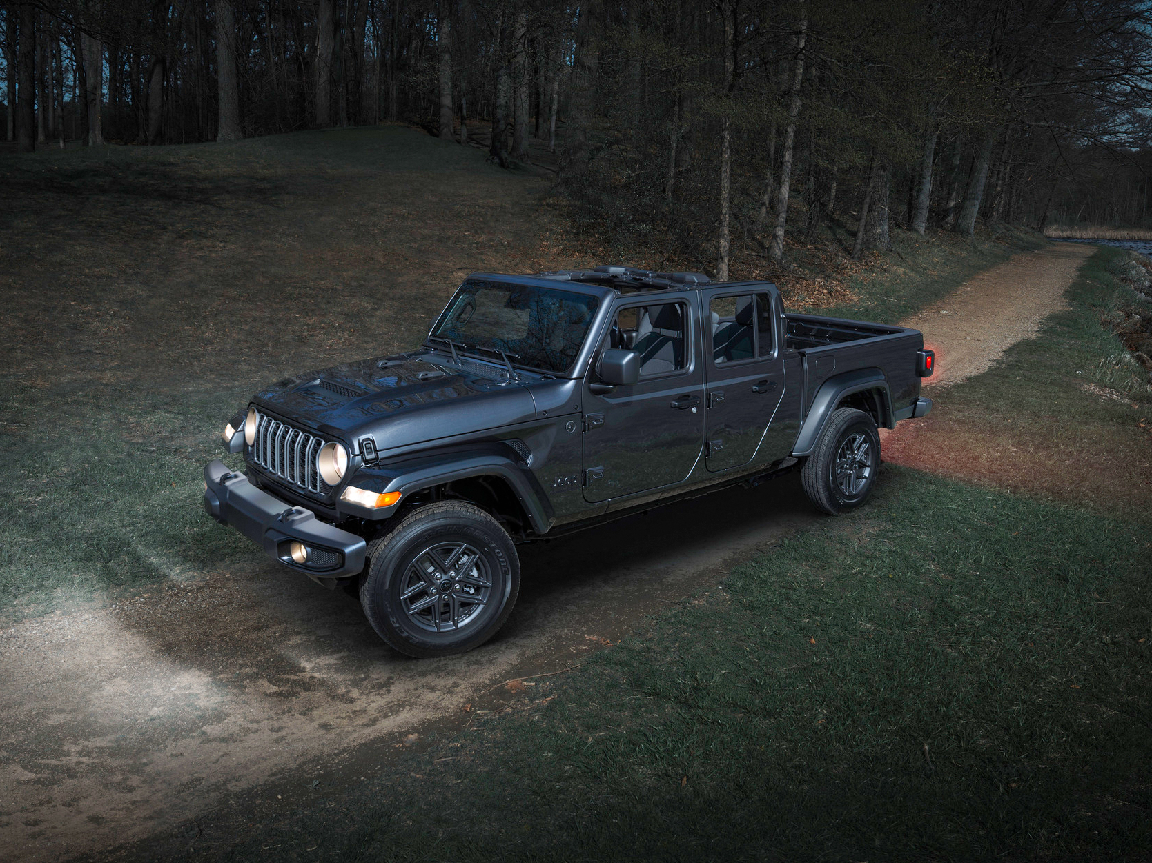 Jeep Gladiator Dark Sky Gives Buyers Yet Another Configuration For ...