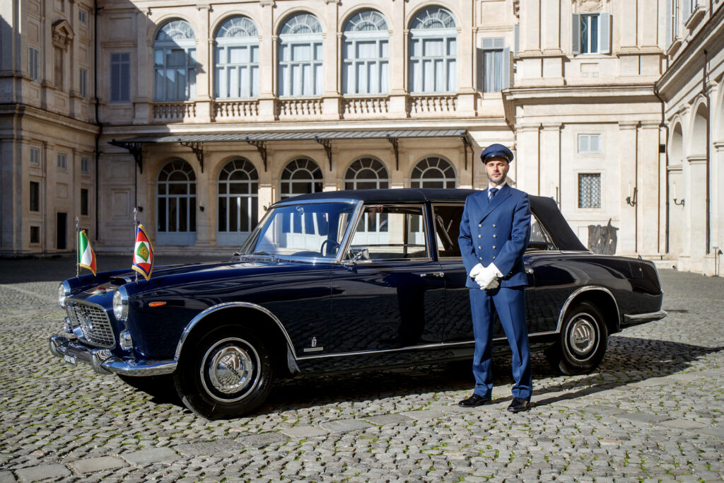 Stately Style: The Origin of the Lancia Flaminia Presidential Limo ...