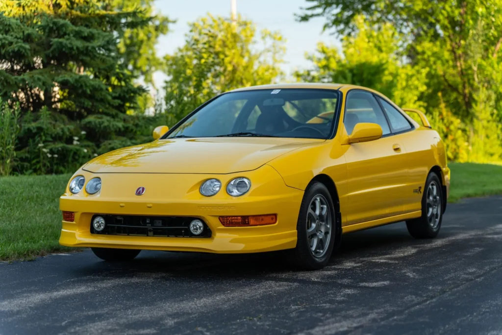 VTEC Just Kicked in: Integra Type-R Smashes Record at $212K - Hagerty Media