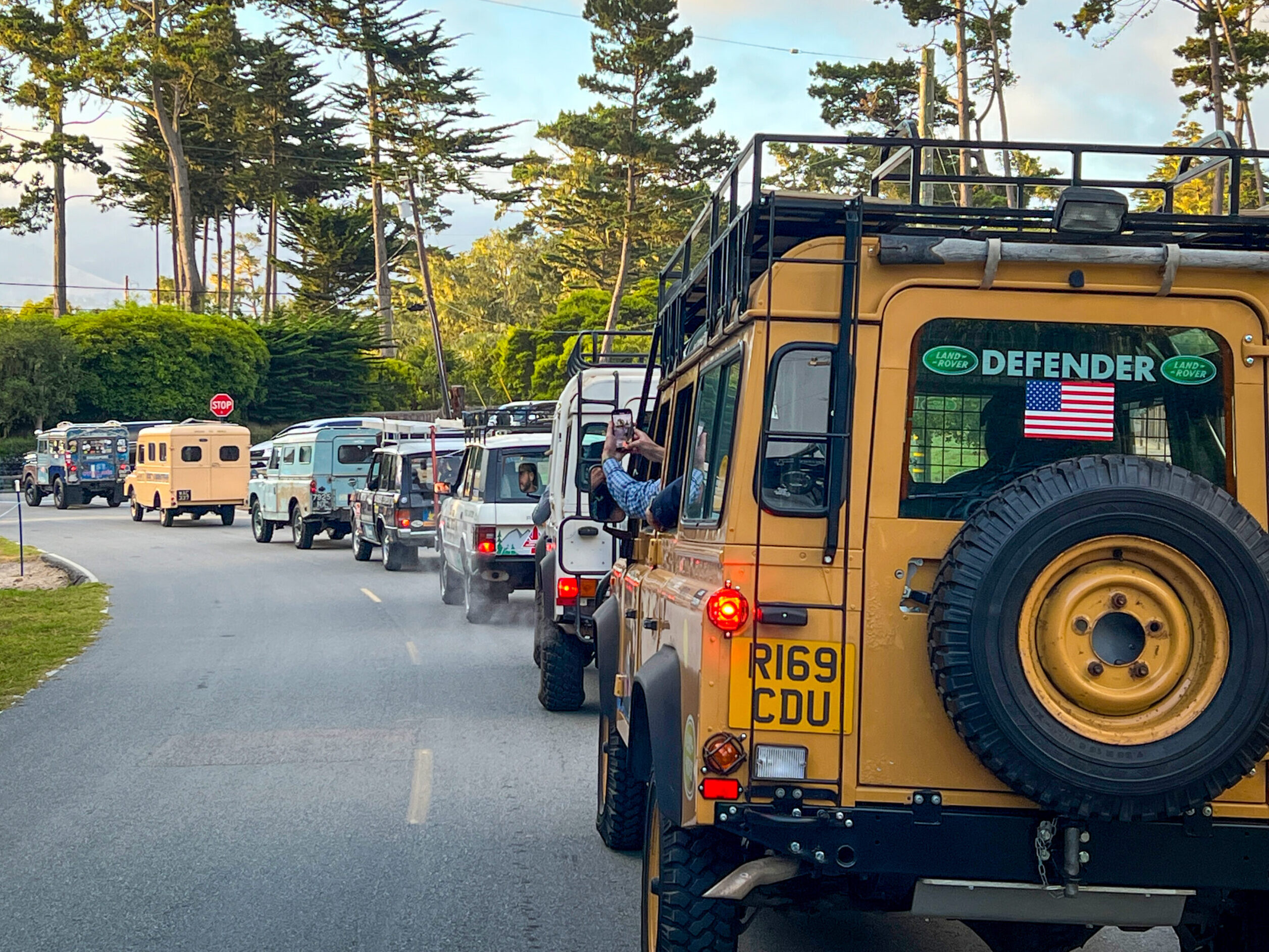 Overlanding the 18th Fairway: Land Rover Icons at the Pebble Beach ...