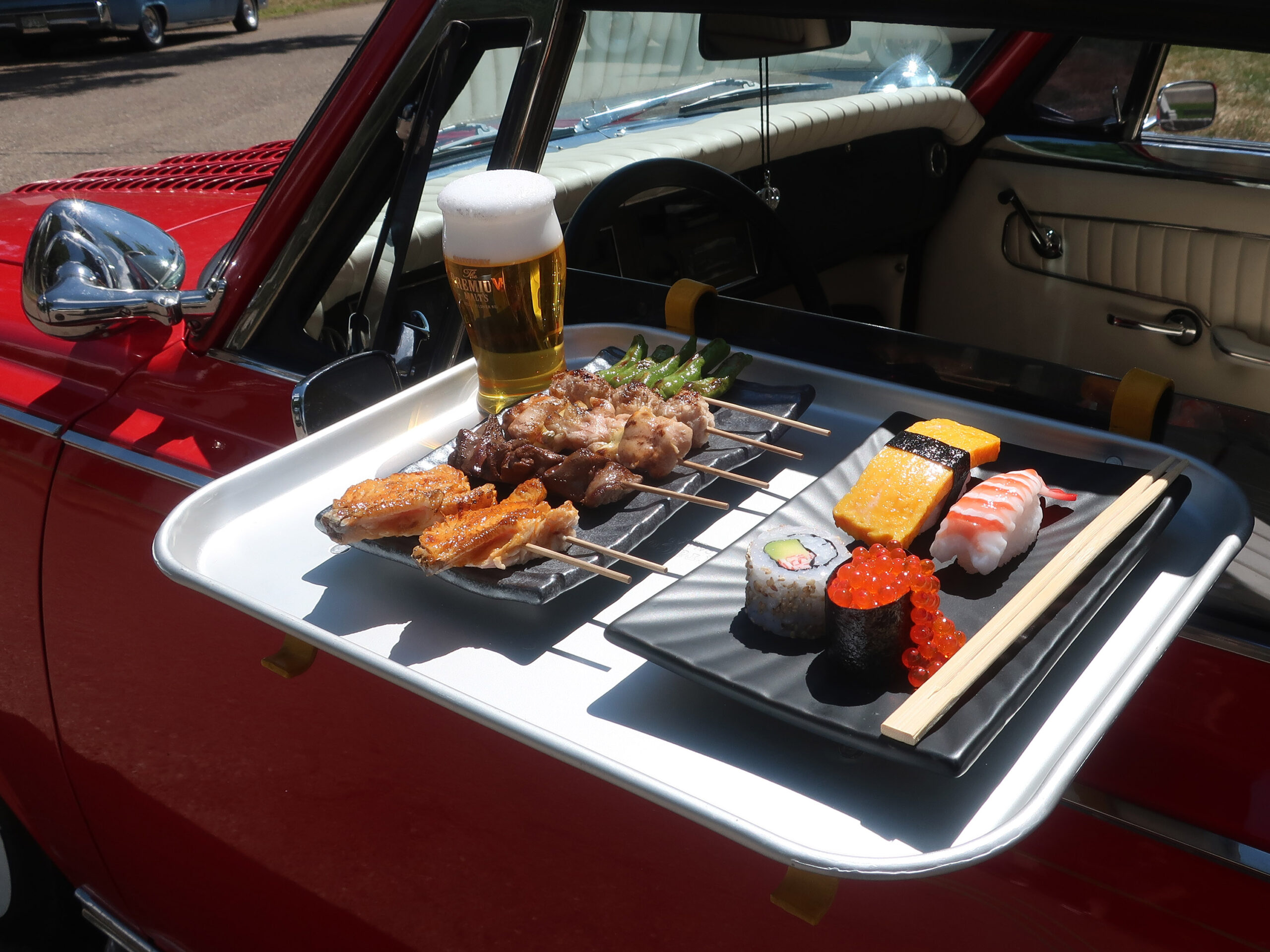 When You Own the Only Kustom Korona, a Sampuru Carhop Tray Completes ...