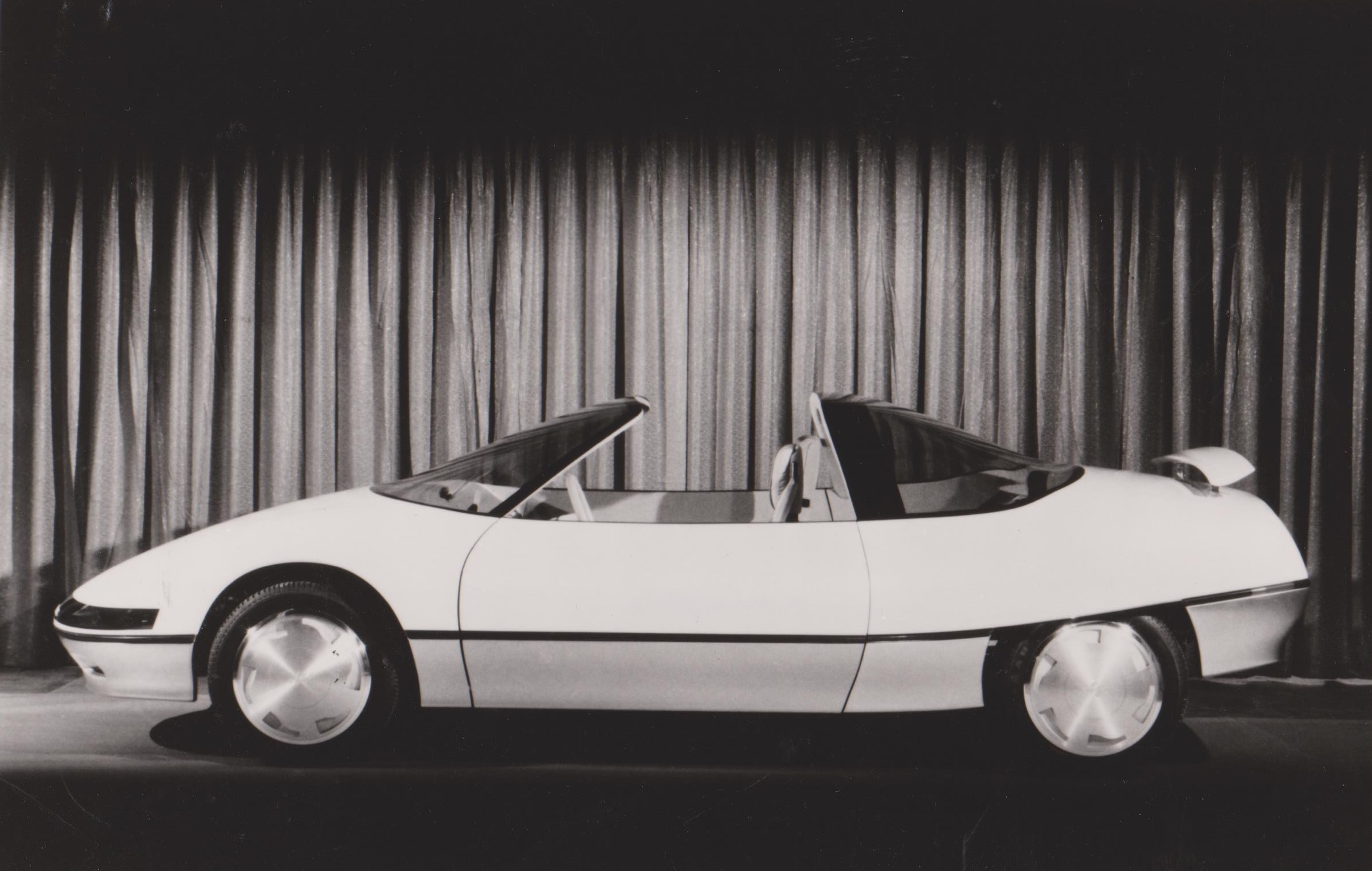 The 1995 Buick Questor Brought the Future to 1983 - Hagerty Media