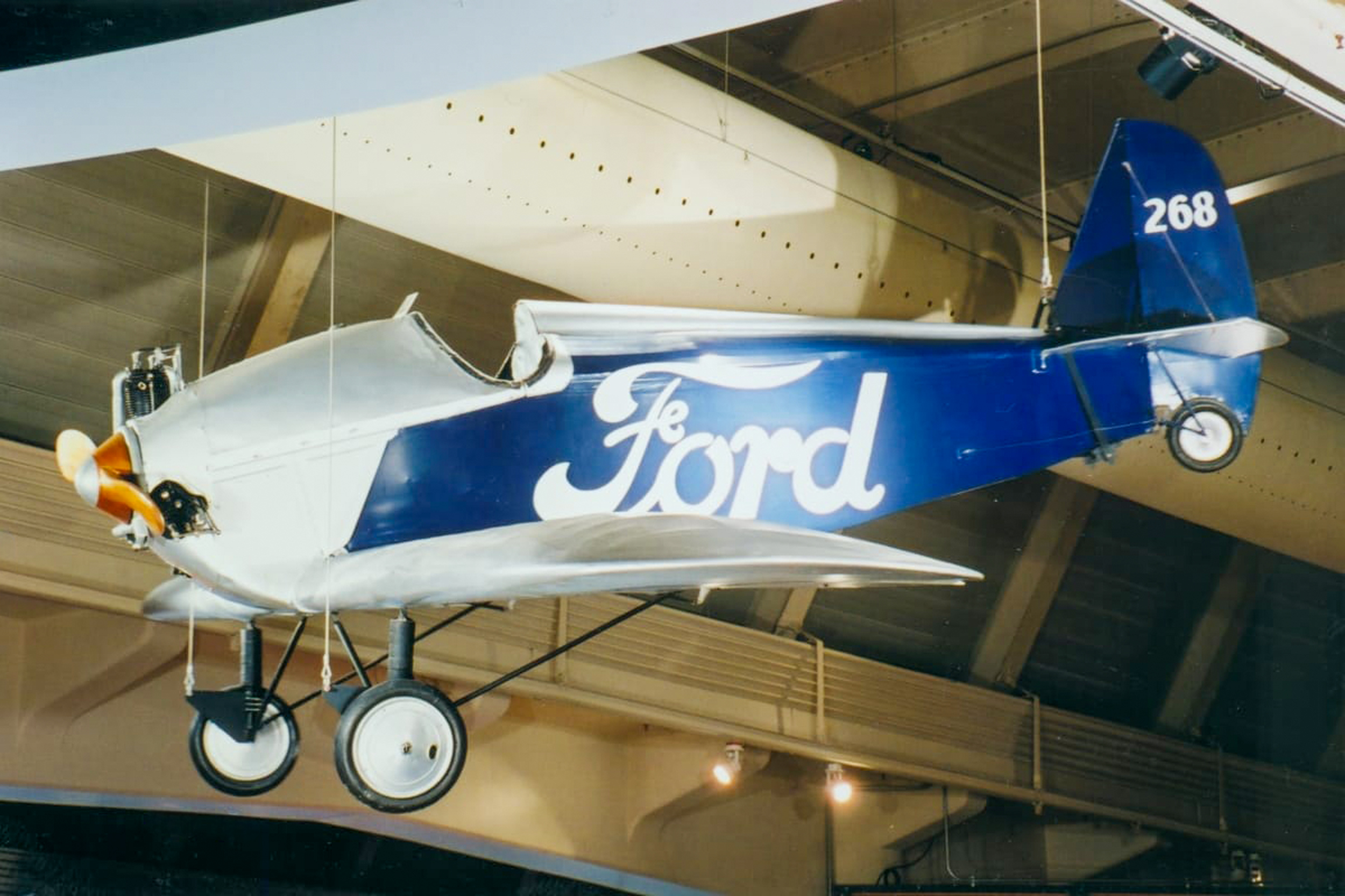 The Tragic Tale of the Flying Flivver, Ford's "Model T of the Air ...